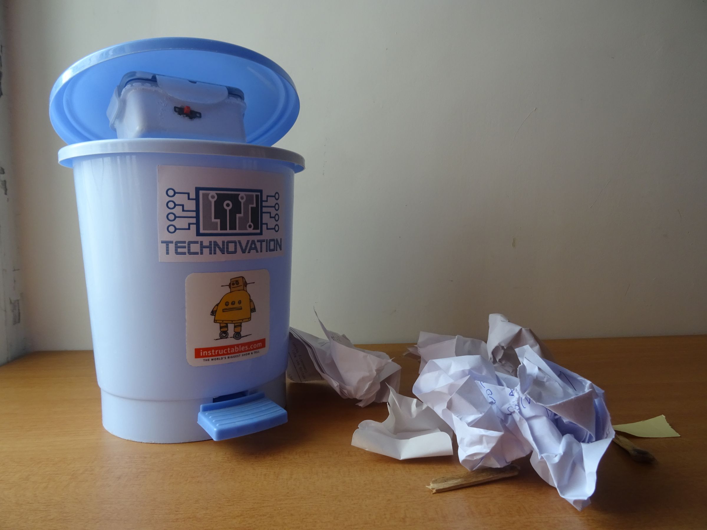 Smart Garbage Monitoring System Using Internet of Things (IOT) : 18 ...