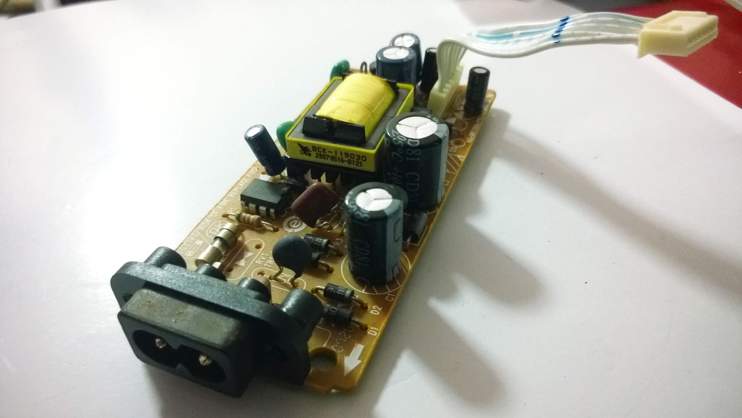 Parts to Salvage From a DVD/CD Player : 10 Steps - Instructables