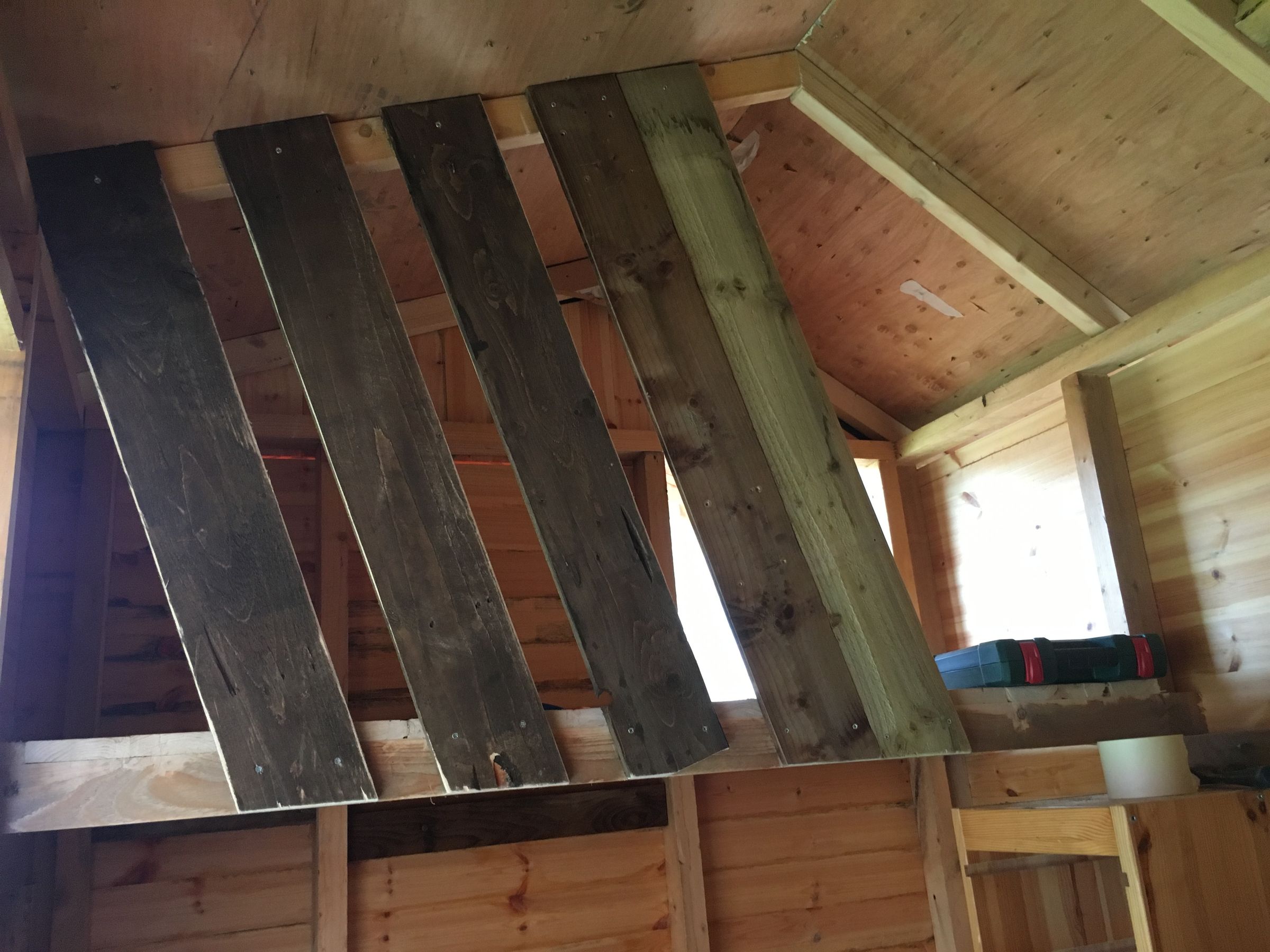 Custom Solar Powered Playhouse With Built in DIY Powerwall! : 7 Steps ...