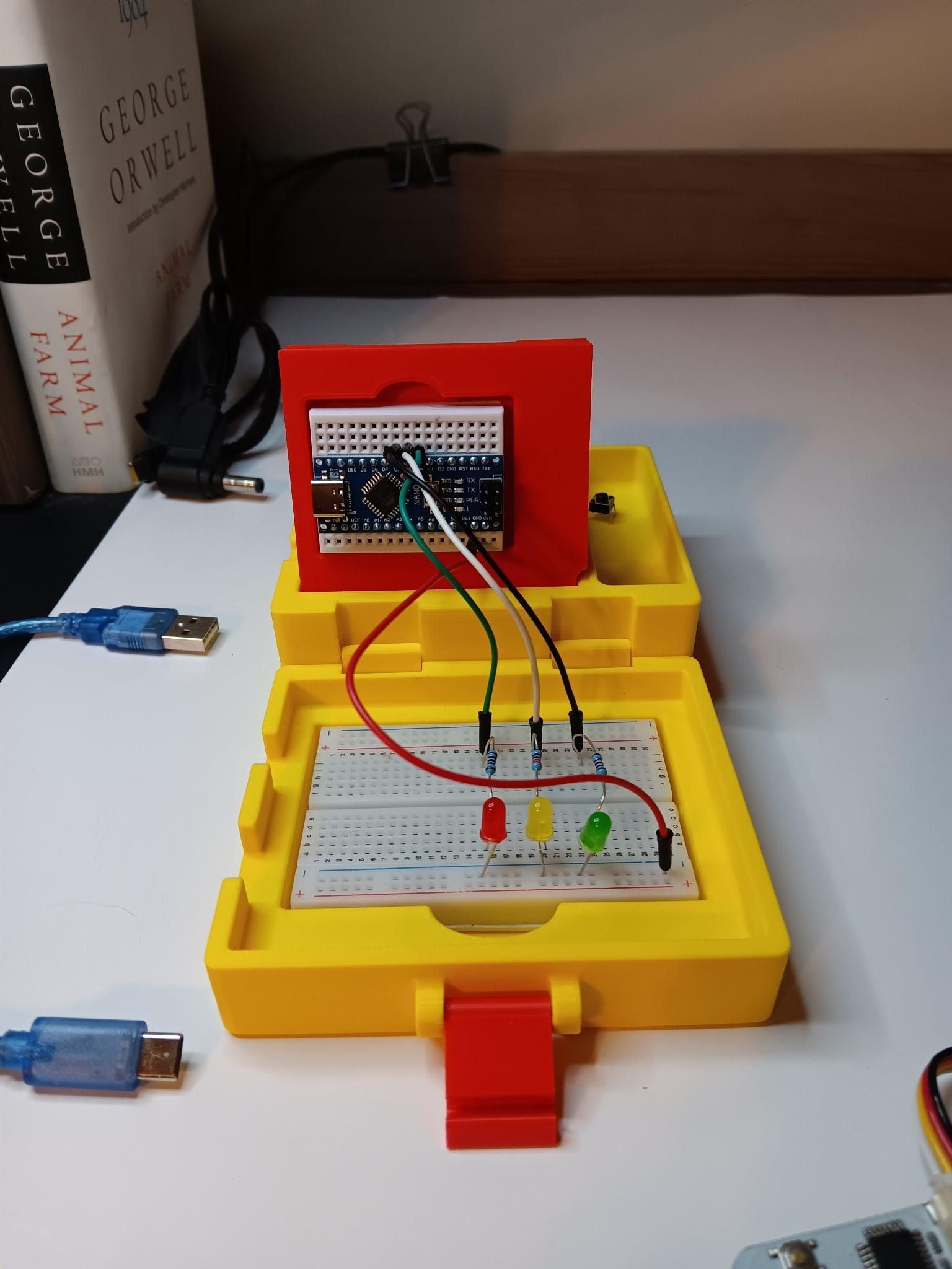 Arduino Stop Light : 3 Steps - Instructables
