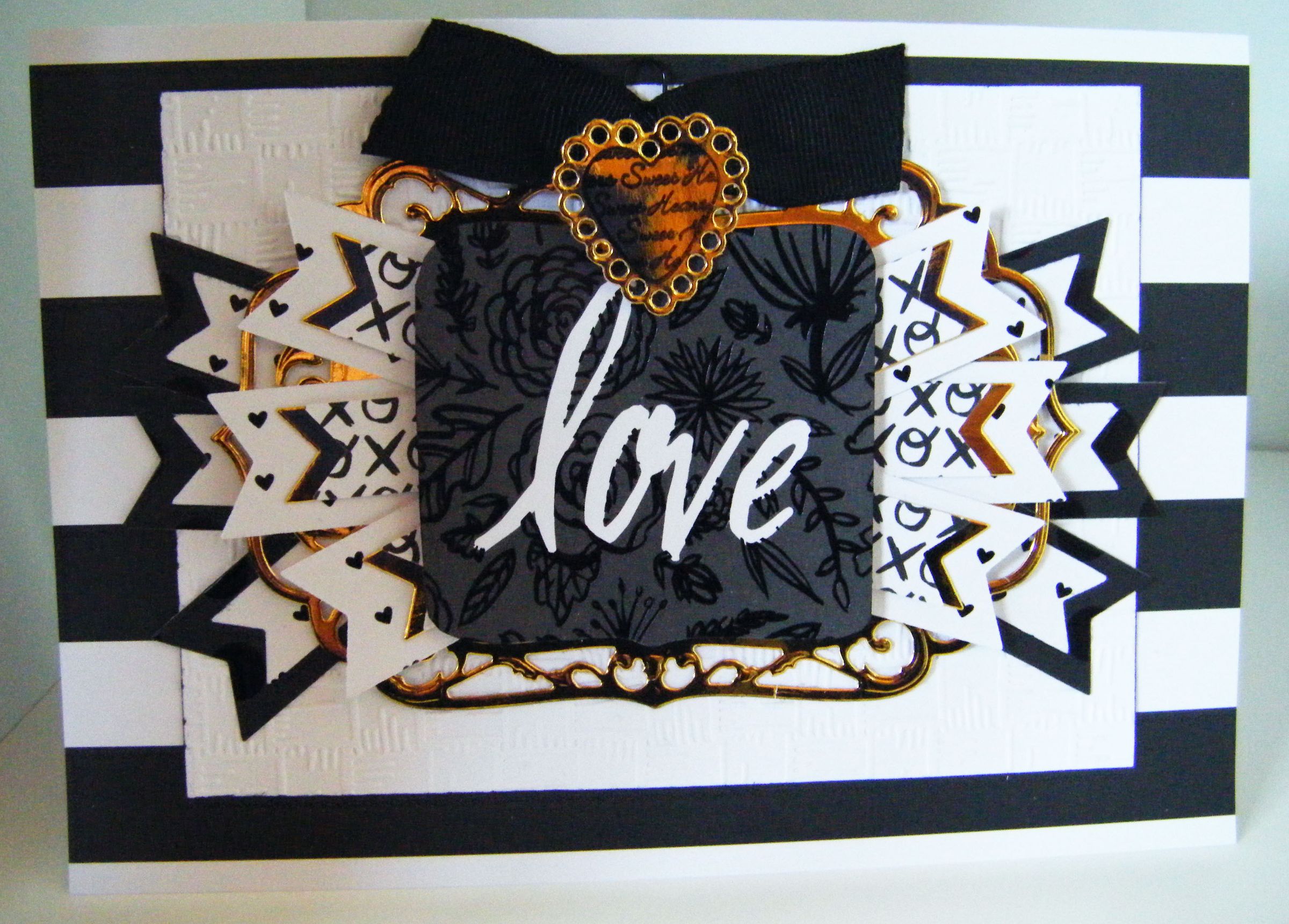 How to Make a Elegant Gold & Jet Black Stack Card - Instructables