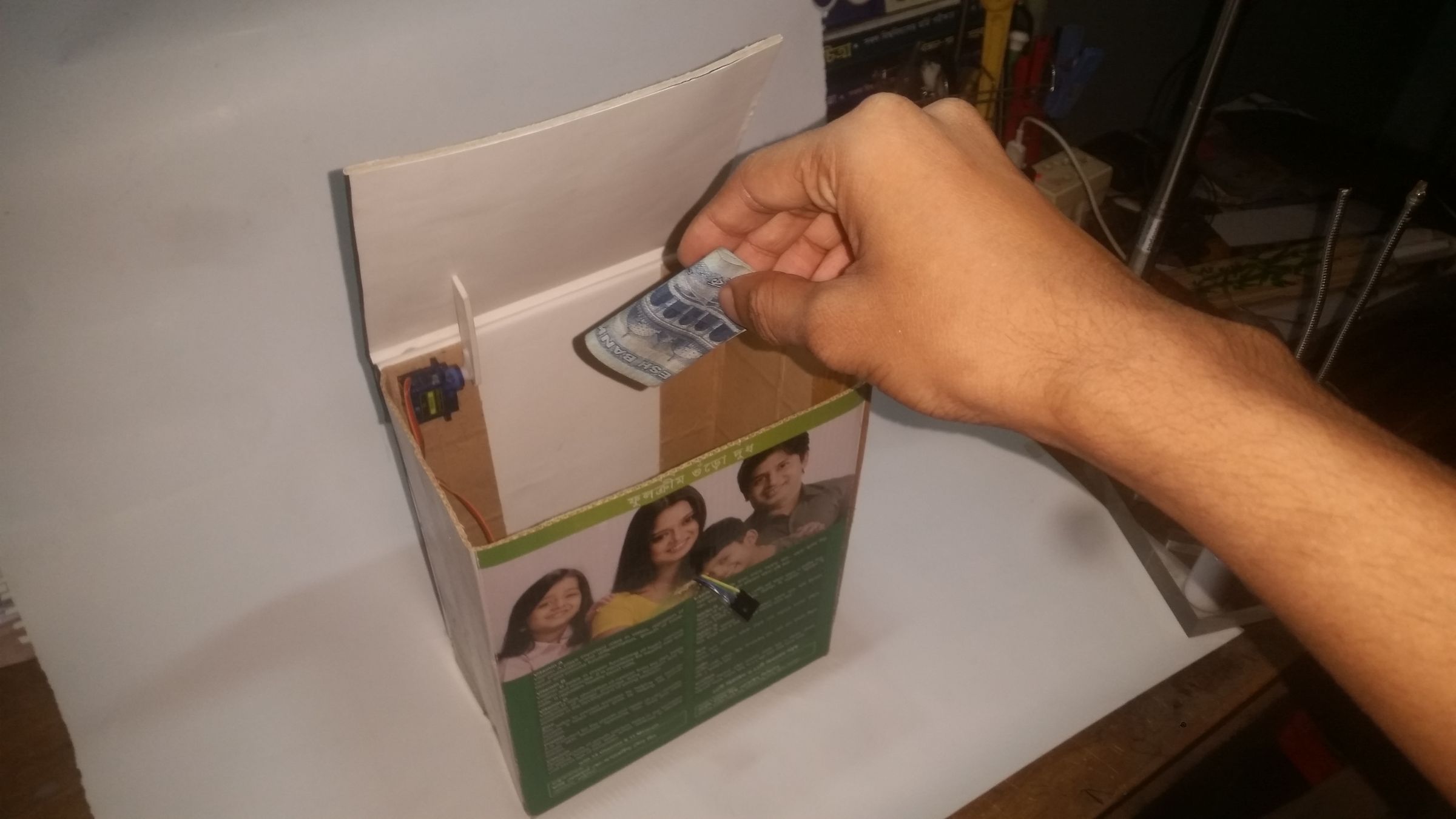 TRASH-BOT. (Arduino Auto Open Close Trash Bin) : 6 Steps (with Pictures ...