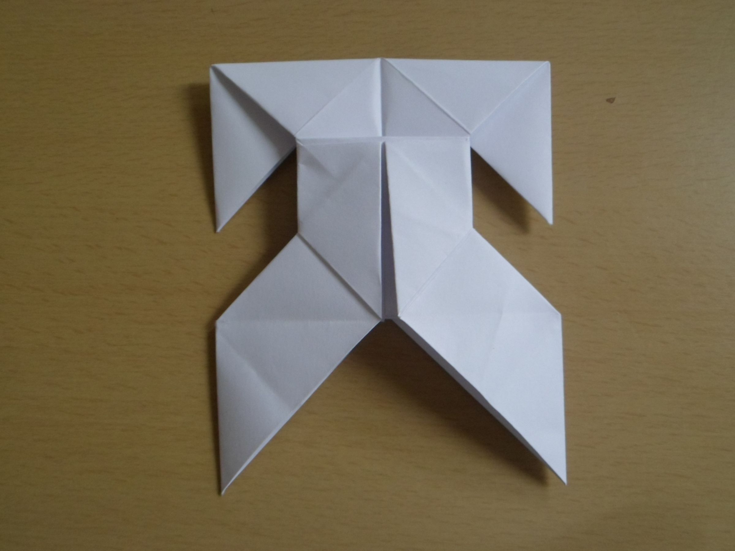 Origami Robo : 8 Steps - Instructables