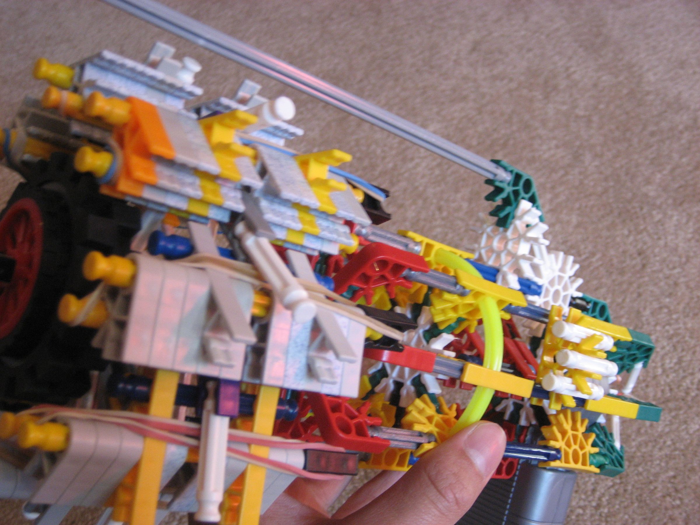 Knex Machine Hand Gun : 5 Steps - Instructables