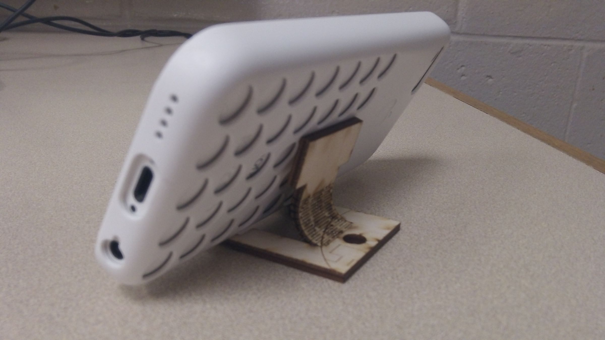 Living Hinge Smart Phone Stand - Instructables