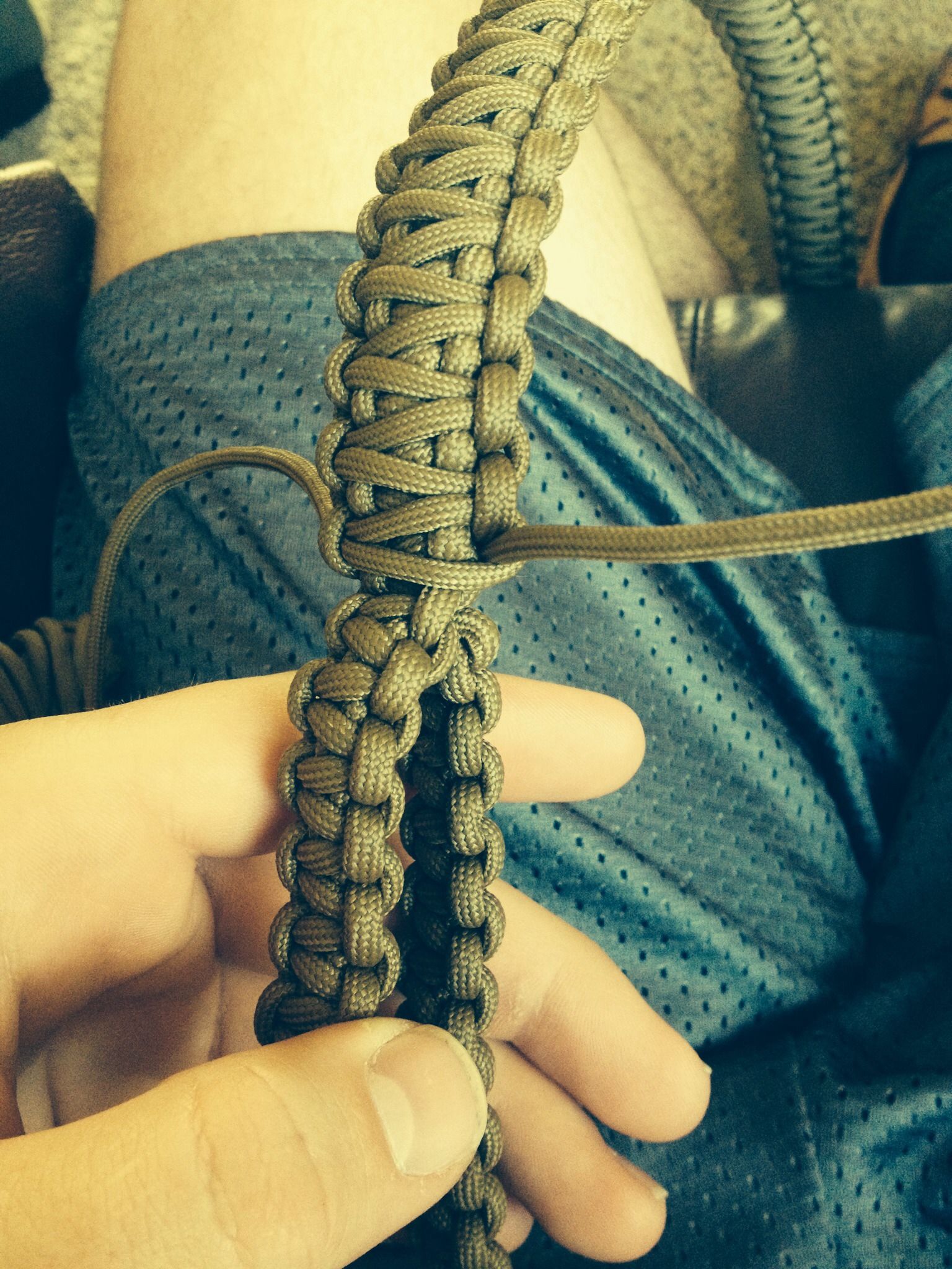 Paracord Dog Leash : 10 Steps (with Pictures) - Instructables