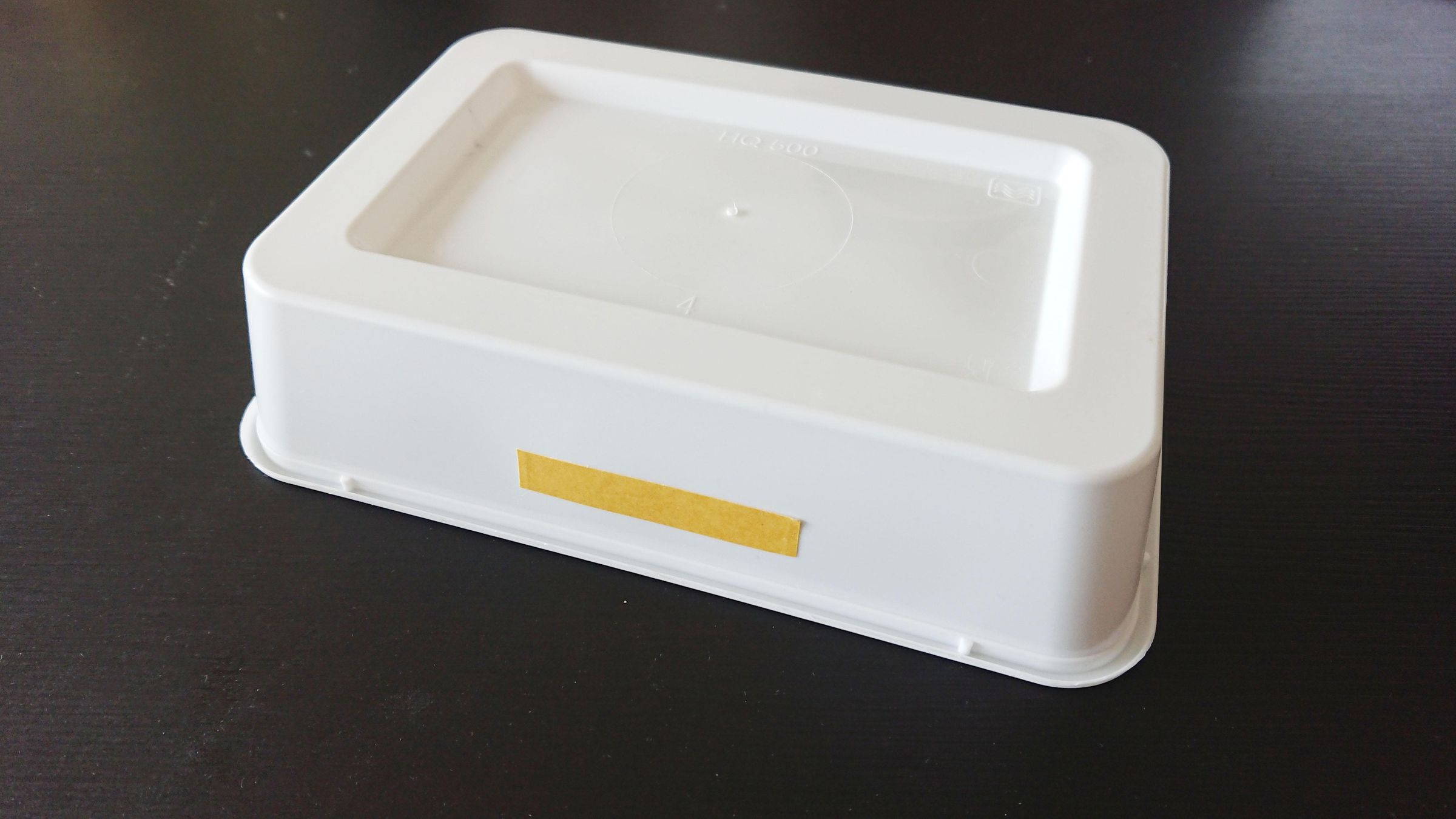 2 Minutes Upcycled Takeaway Box Phone Stand : 4 Steps (with Pictures ...