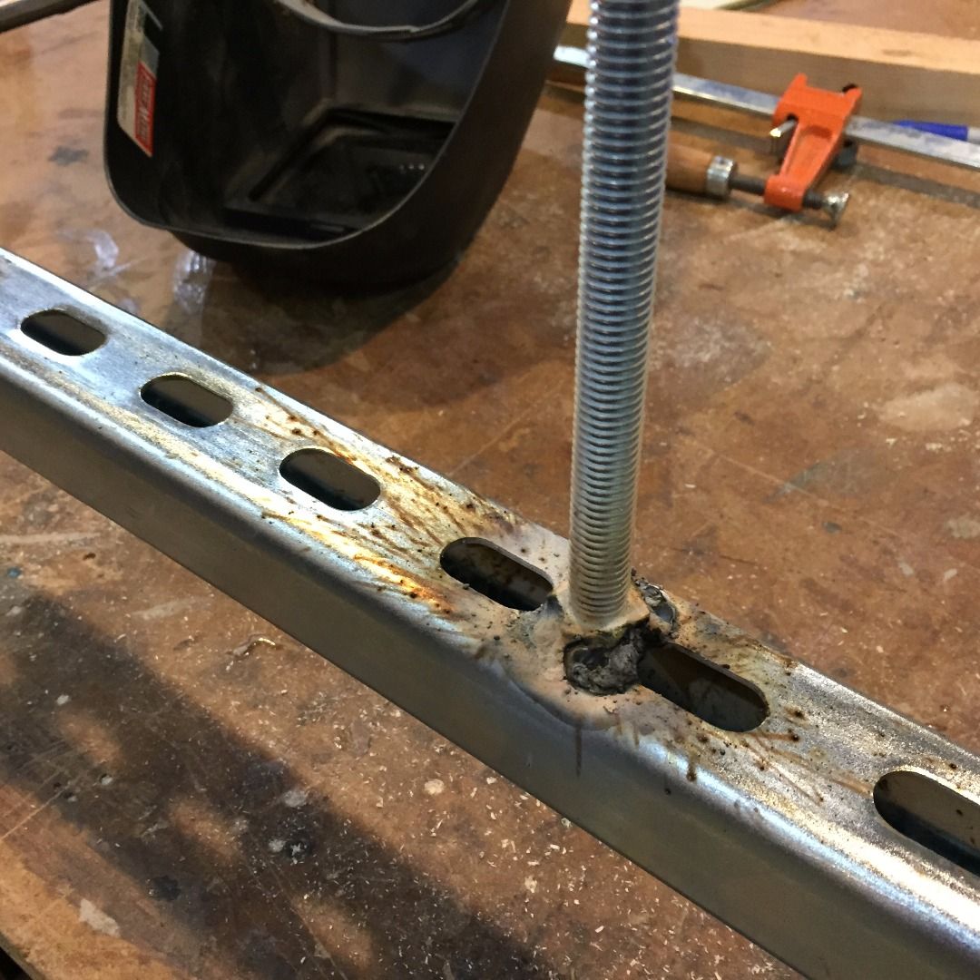 How to Make a Vacuum Powered Plywood Lifter for Your Workshop : 5 Steps ...