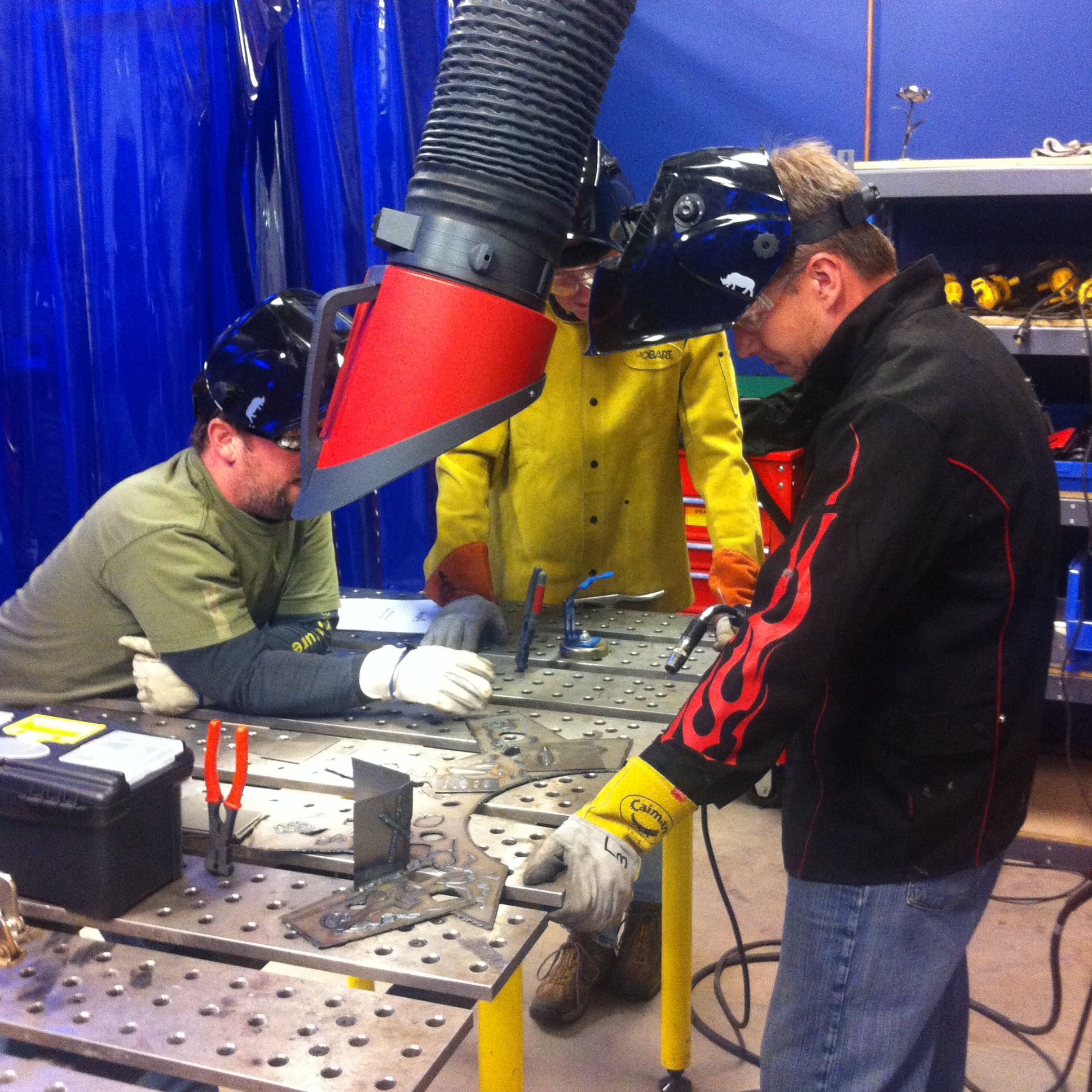 MIG Welding at TechShop : 4 Steps - Instructables