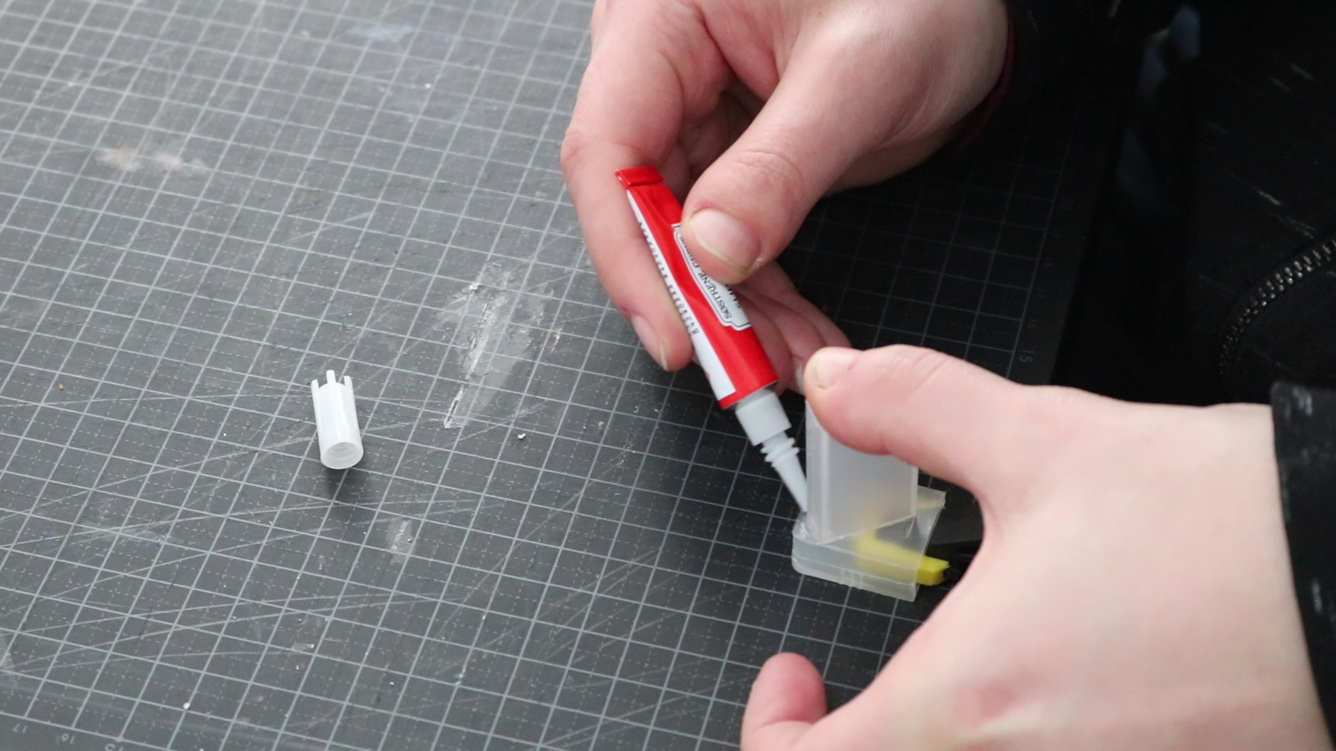 Resin USB Drive : 7 Steps (with Pictures) - Instructables