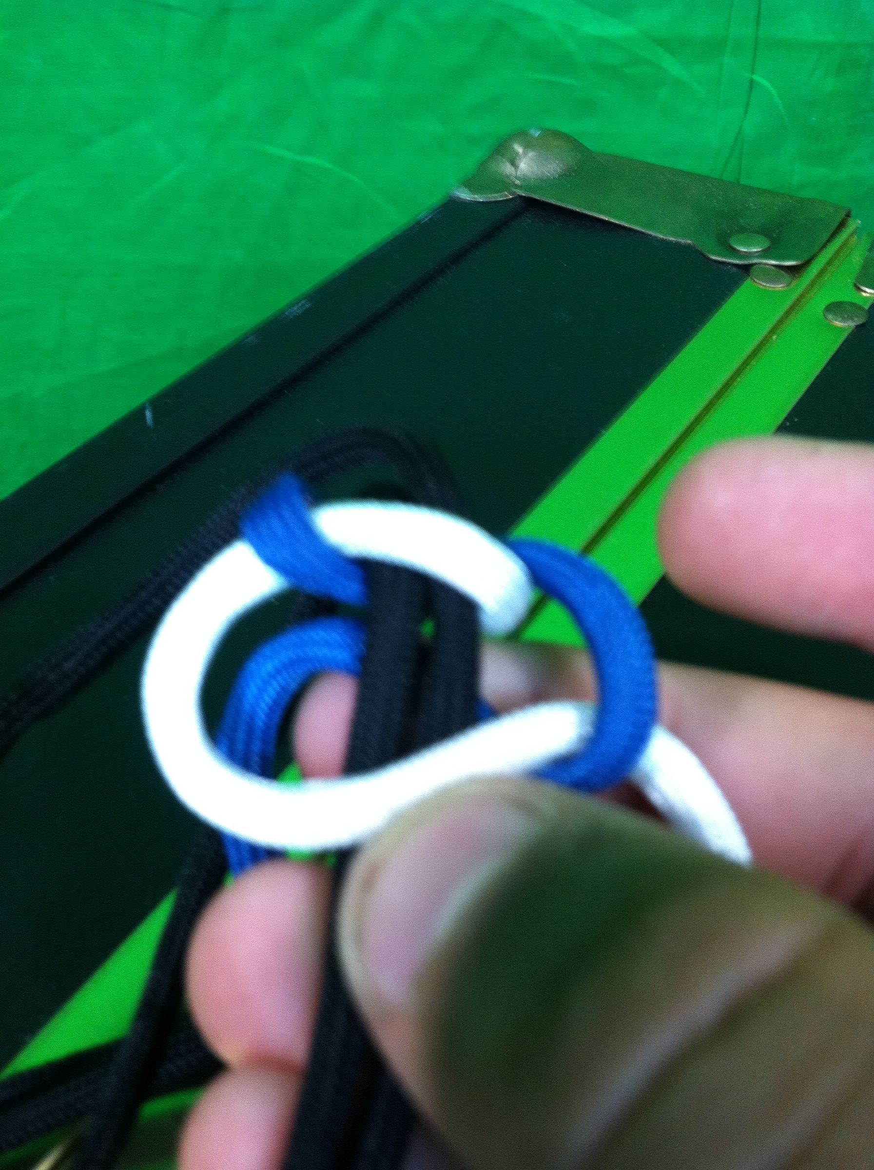 Paracord Camera Strap : 8 Steps - Instructables