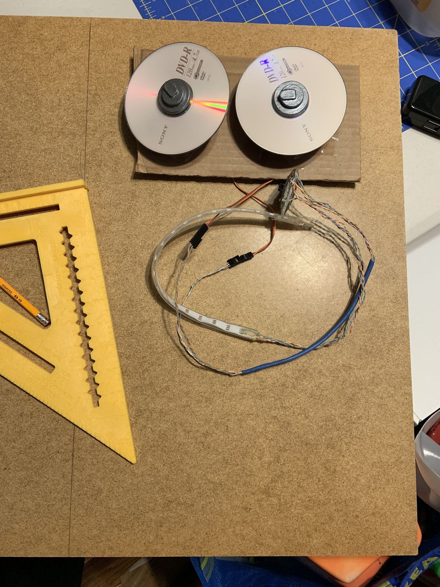 Retro Mainframe Computer Digital to Analog Shelf : 3 Steps - Instructables