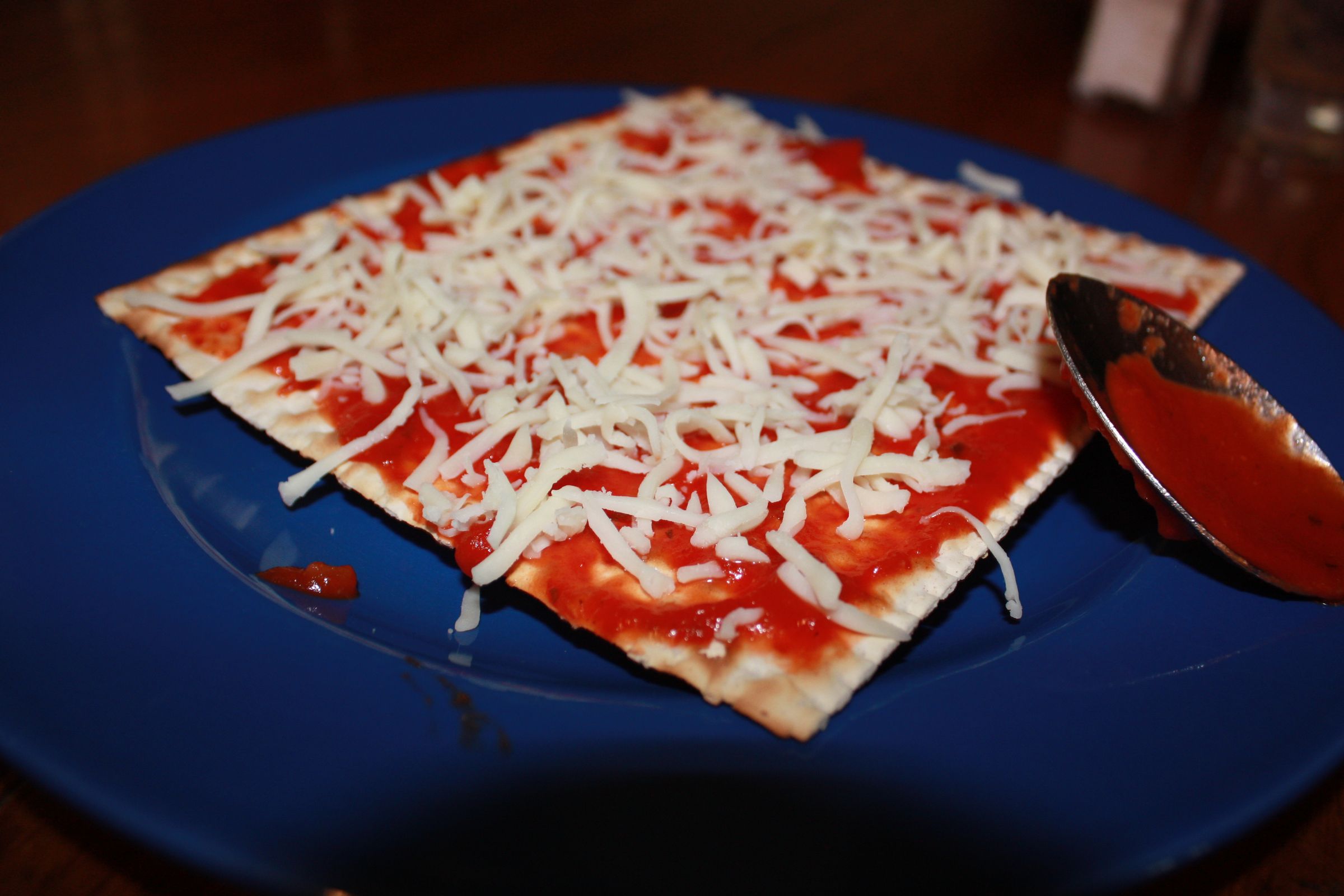 Matzo Pizza : 6 Steps (with Pictures) - Instructables