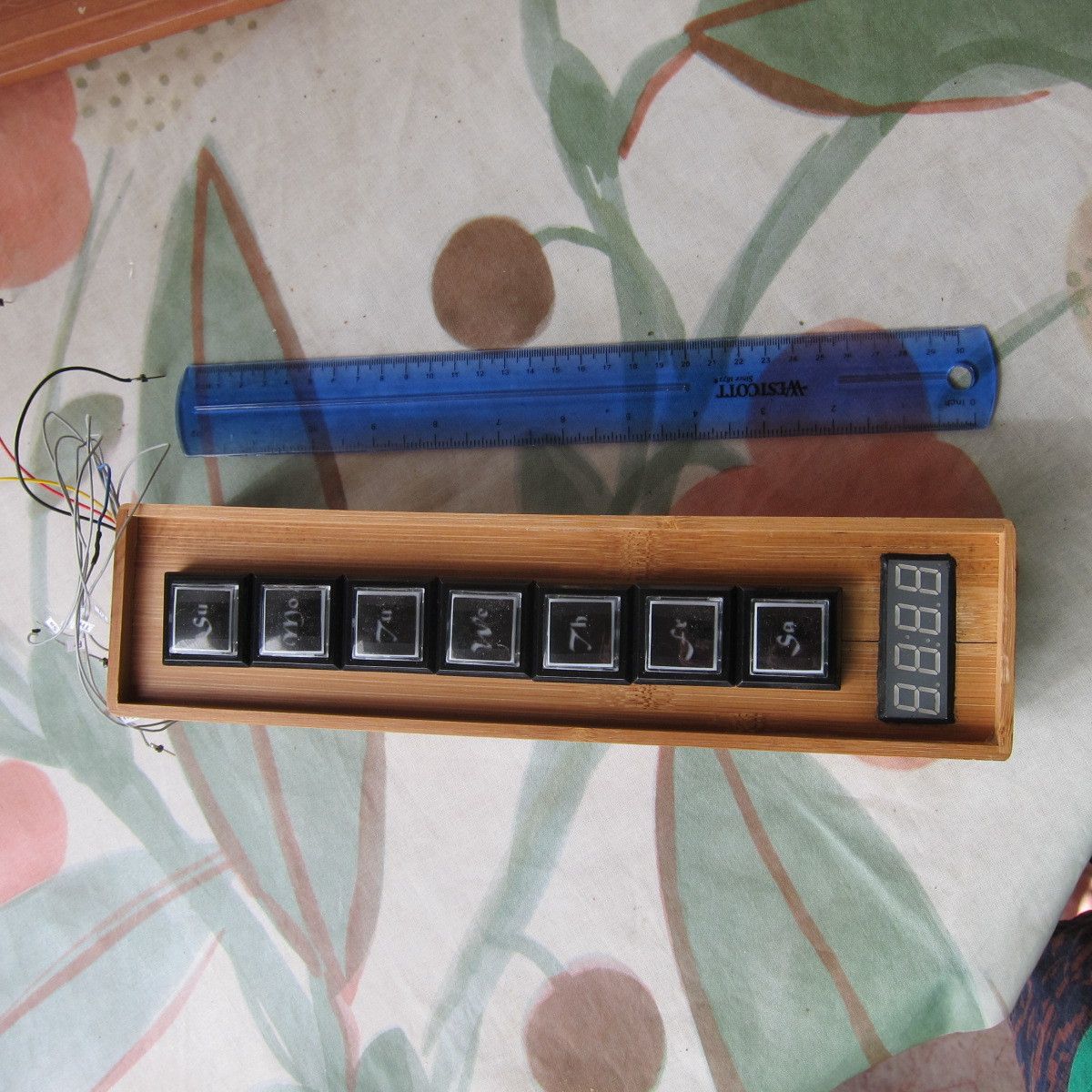 Daily Reminder Button / Calendar With Arduino : 15 Steps - Instructables