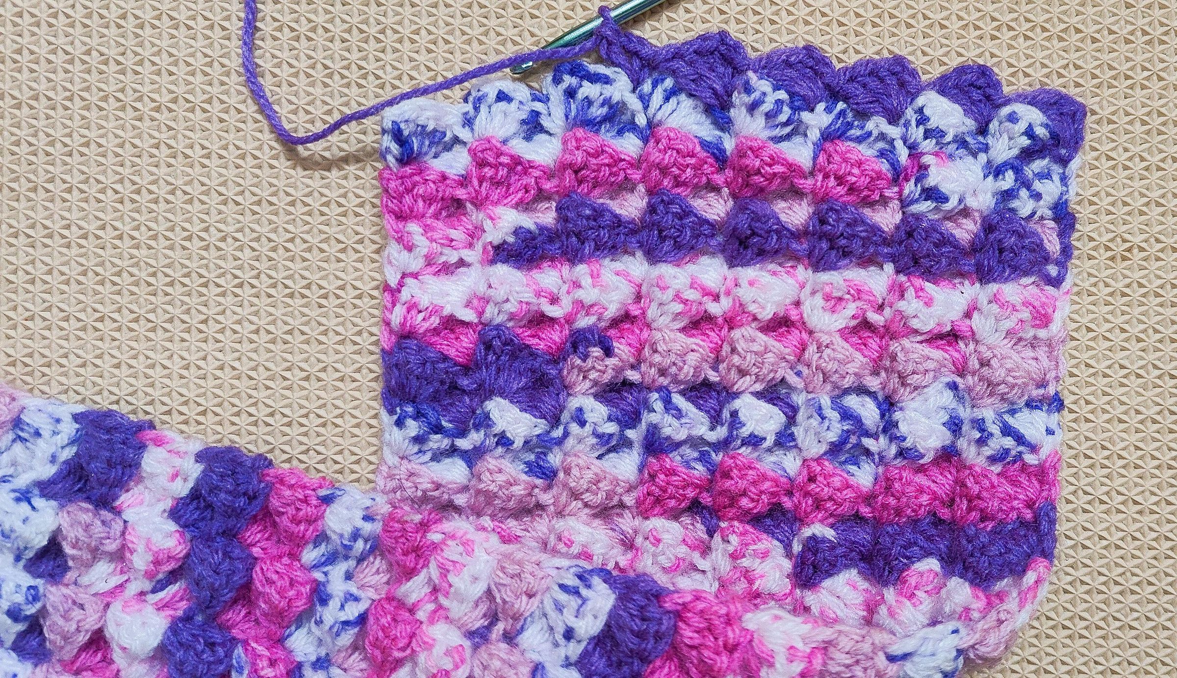 Easiest One Row Repeat Crochet Scarf Pattern : 6 Steps (with Pictures ...