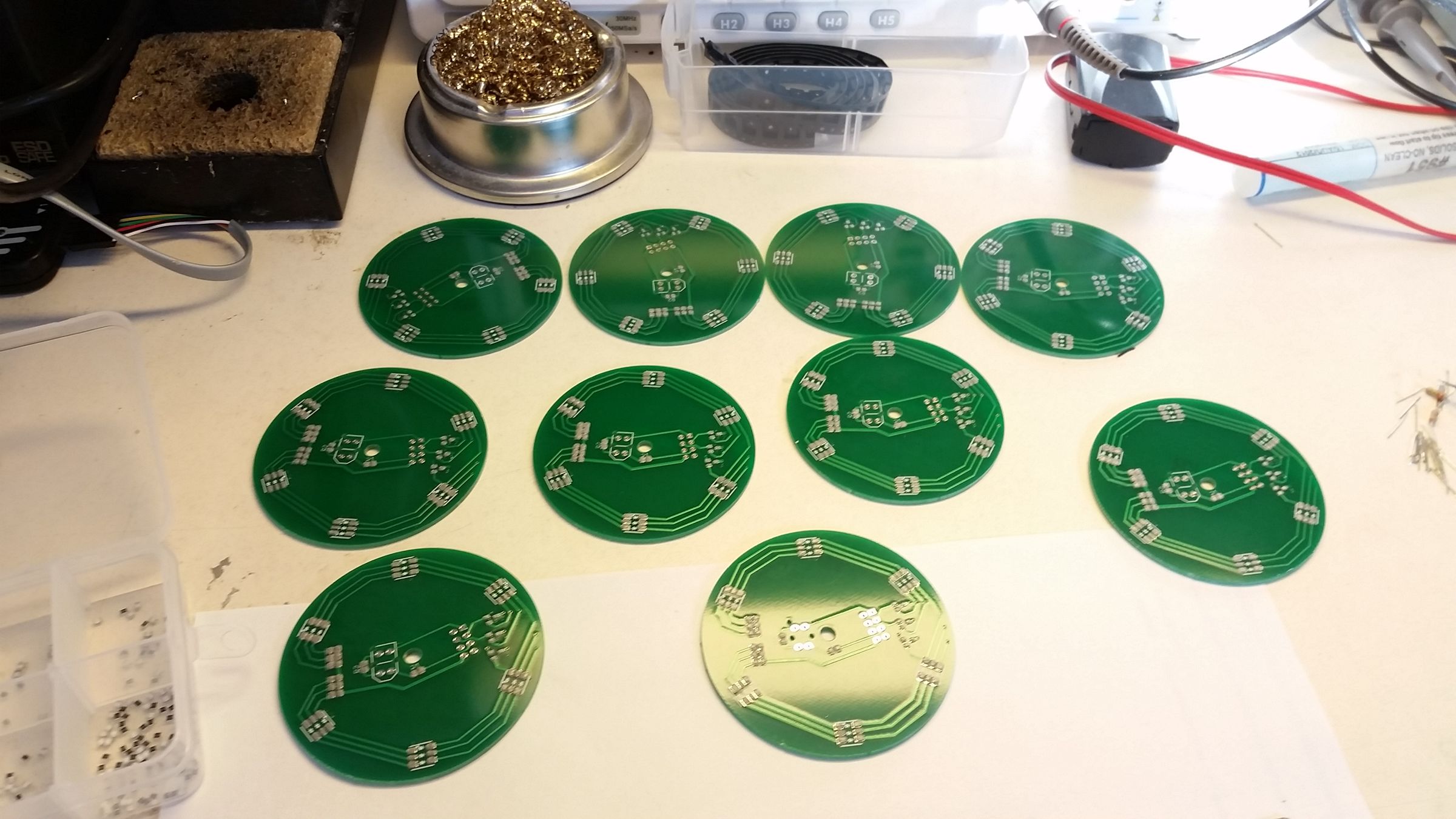 Interactive LED Beer Pong Table 2.0 (BPT X5) : 40 Steps (with Pictures ...