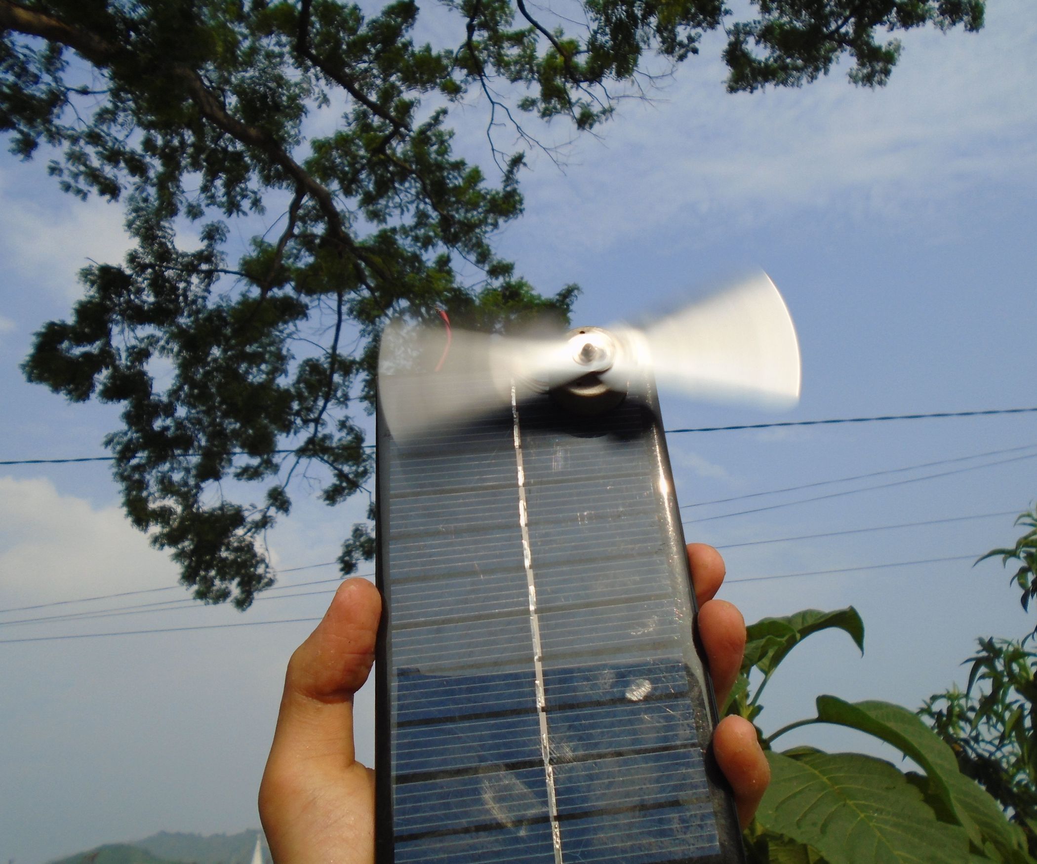 How to Make a Powerful Fan With Solar Panel - Instructables