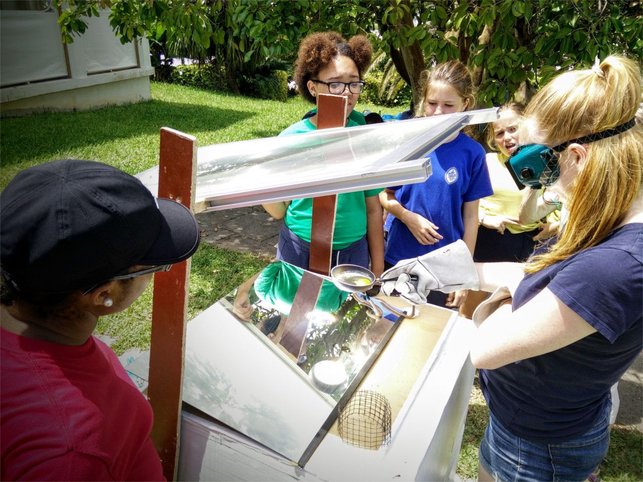 Cooking at 350ºF With the Sun (Fresnel Cooker From Scrap) : 5 Steps ...