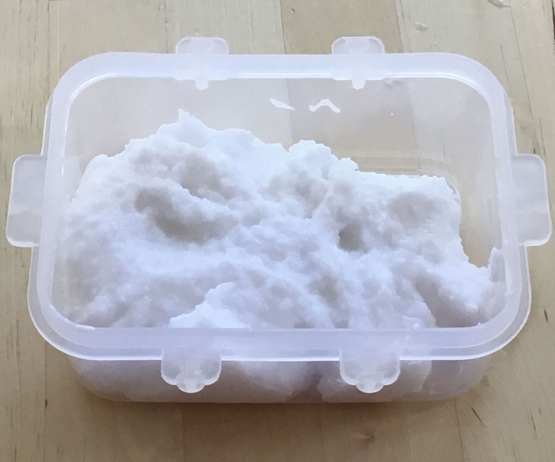 DIY Snow Slime : 8 Steps - Instructables