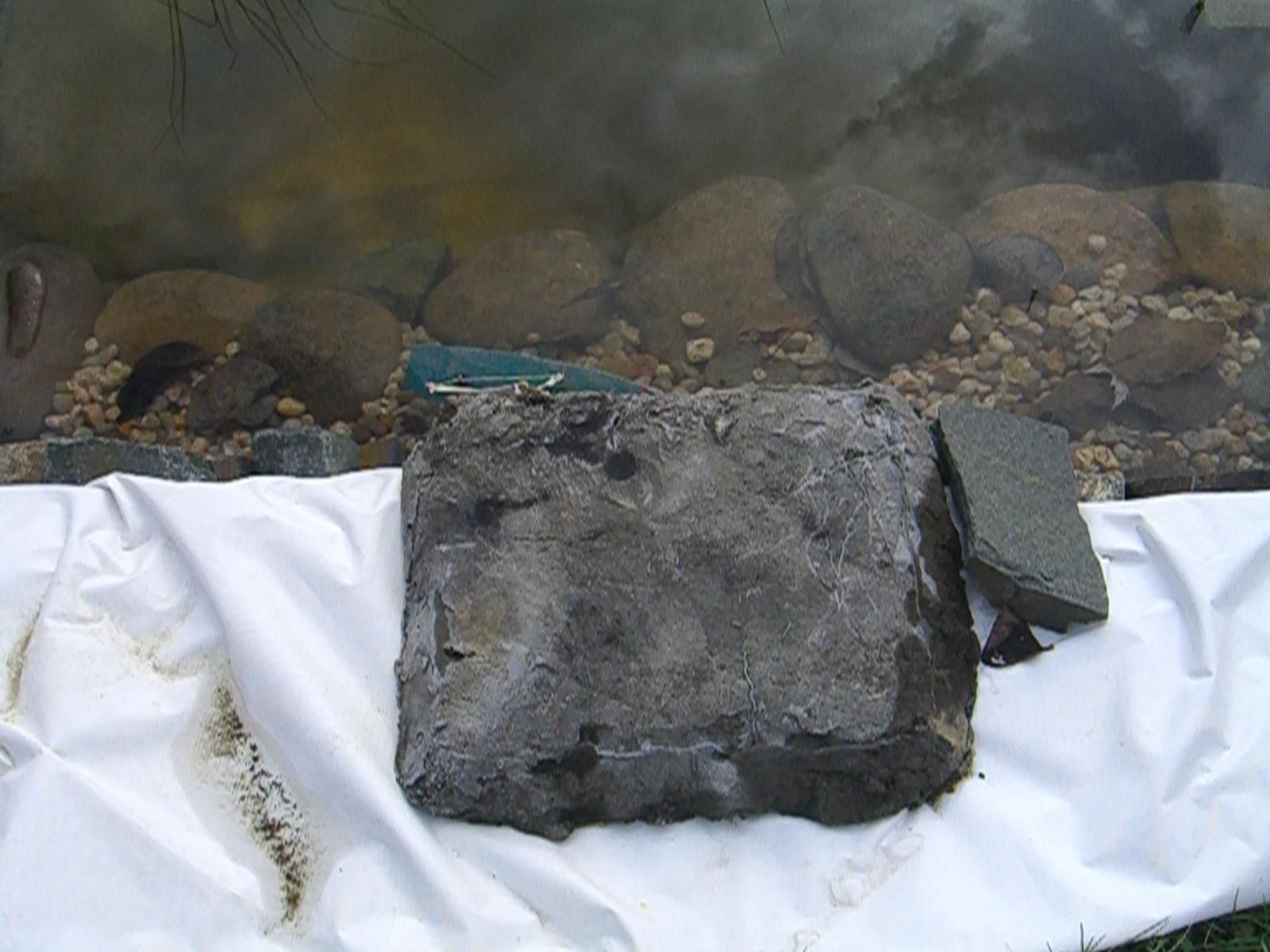 Faux Rocks That Look Real : 11 Steps (with Pictures) - Instructables