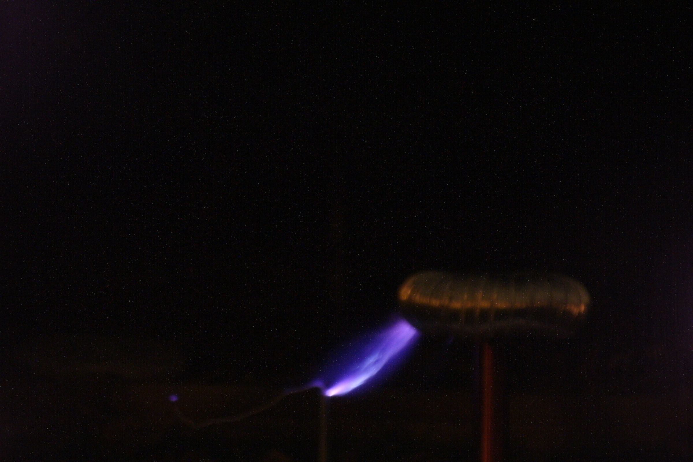 The Simple Tesla Coil : 12 Steps (with Pictures) - Instructables