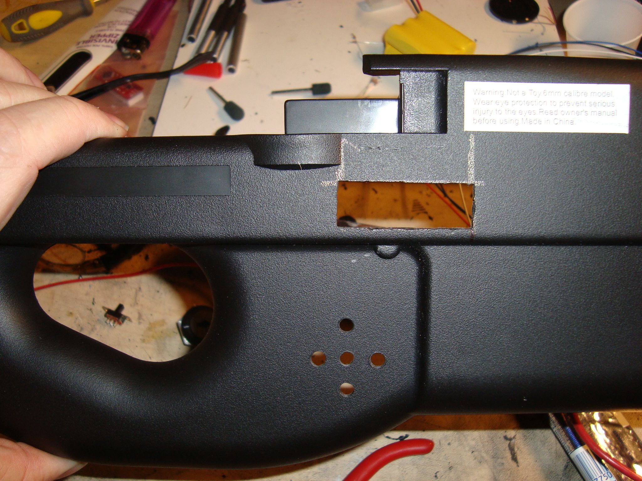 Conversion of Cheap Airsoft P90 to Miles Laser Tag. : 20 Steps (with ...