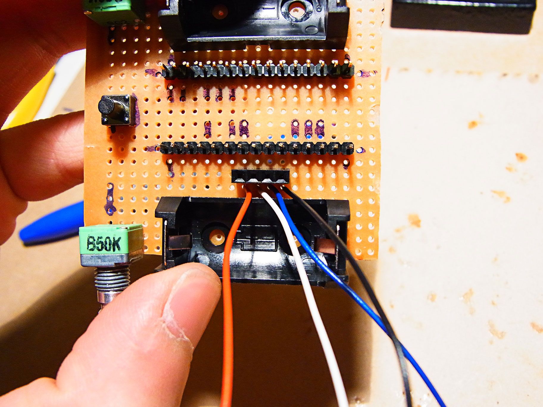 Haptic Proximity Module (HPM) for Low Vision Users : 9 Steps (with ...