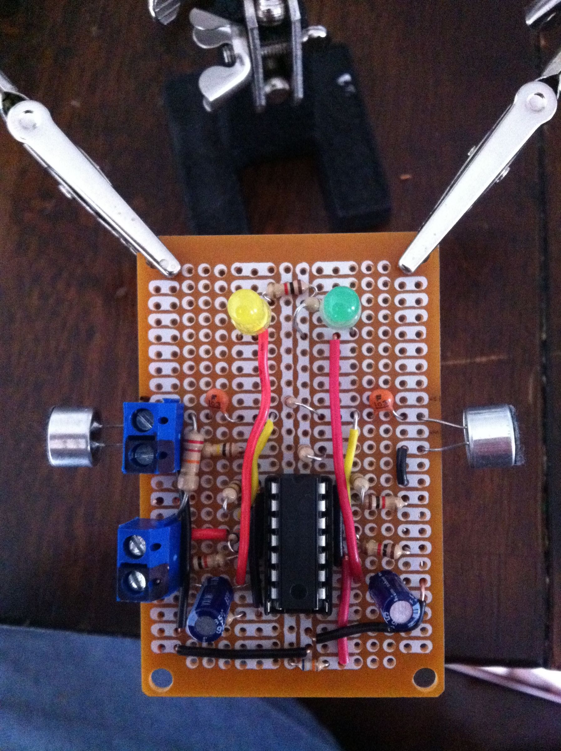 Sound Sensor Using a LM324 : 4 Steps - Instructables
