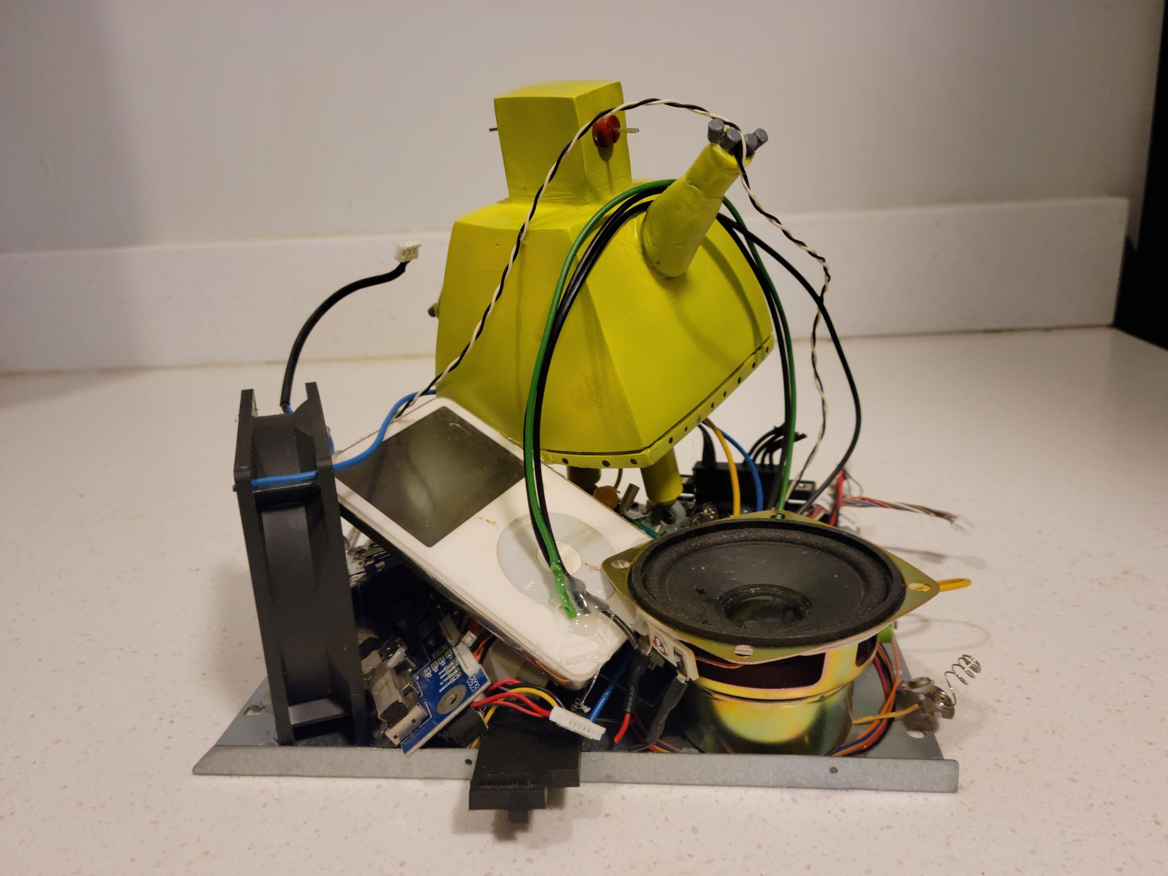 E-Waste Instructables Robot : 8 Steps (with Pictures) - Instructables