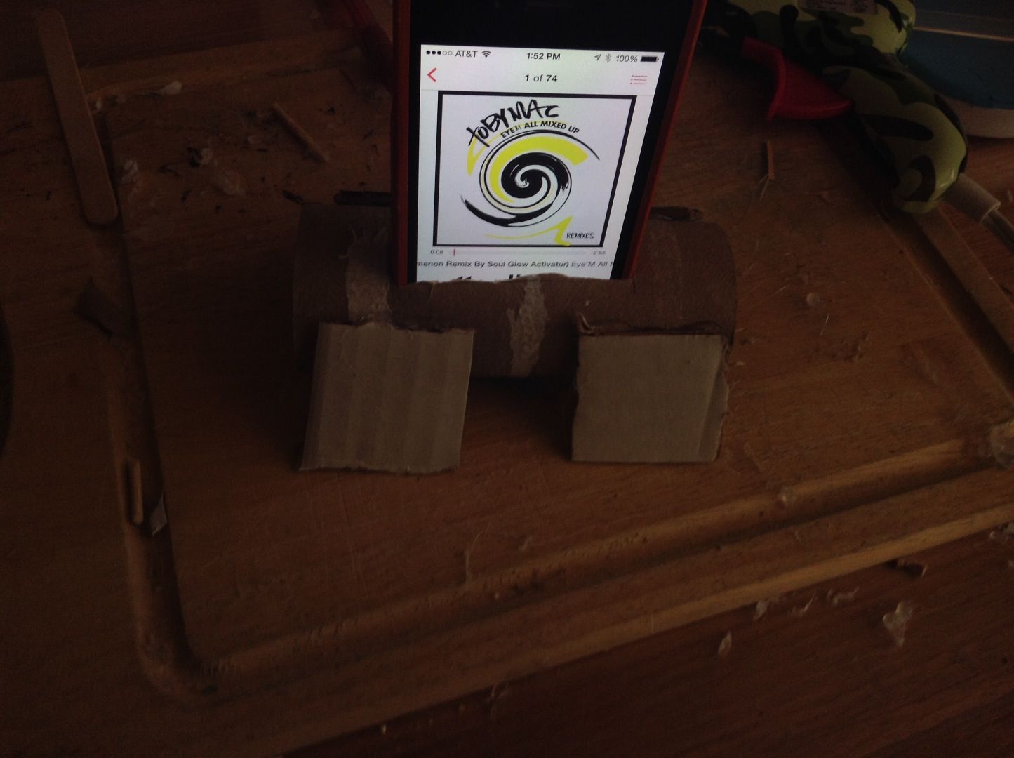 How to Make a Simple Smartphone Amplifier : 4 Steps - Instructables
