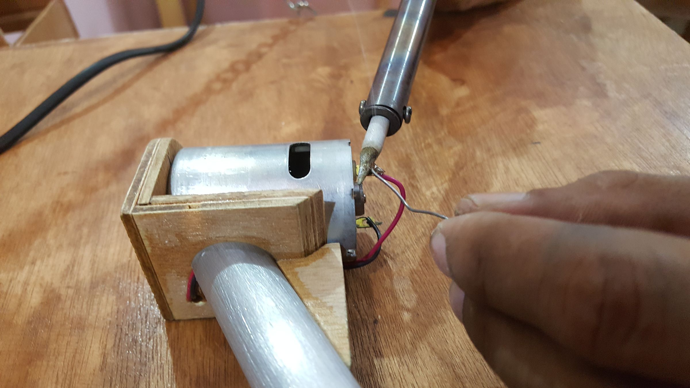 DIY Portable Power Bank and Table Fan : 7 Steps (with Pictures ...