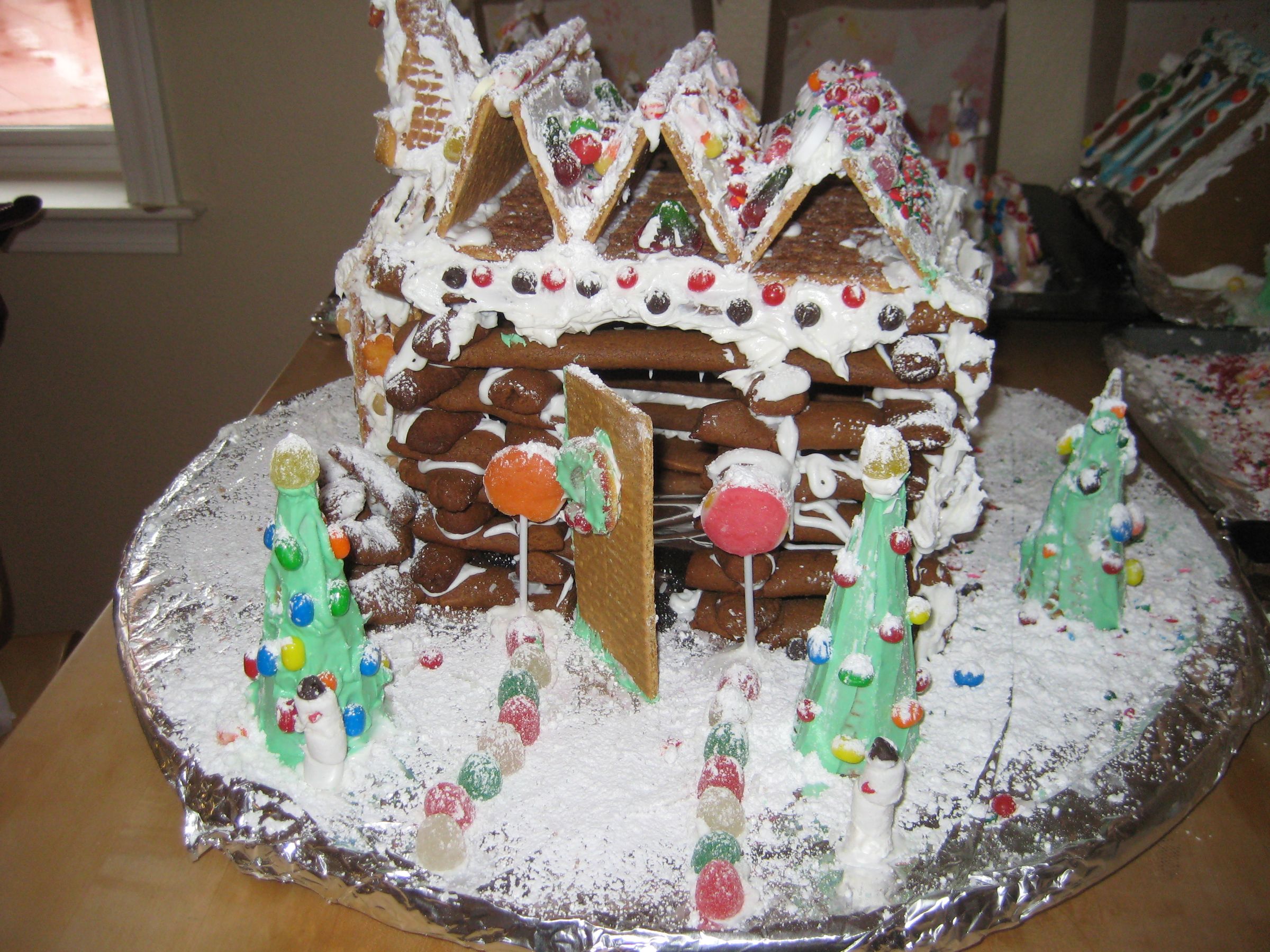 Cozy Gingerbread Log Cabin - Instructables