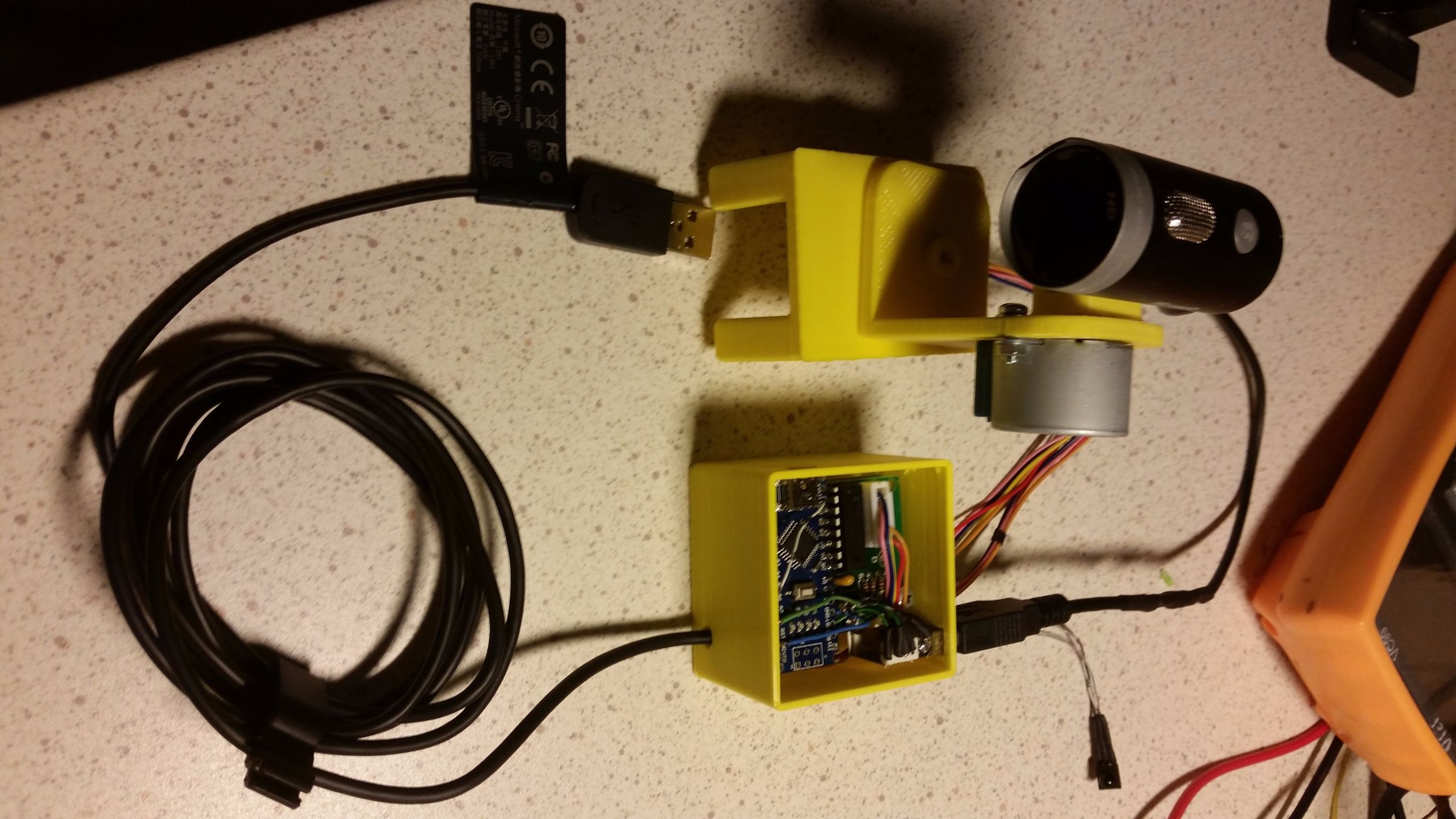 Remotely Controlled Webcam Pan&tilt : 7 Steps (with Pictures ...