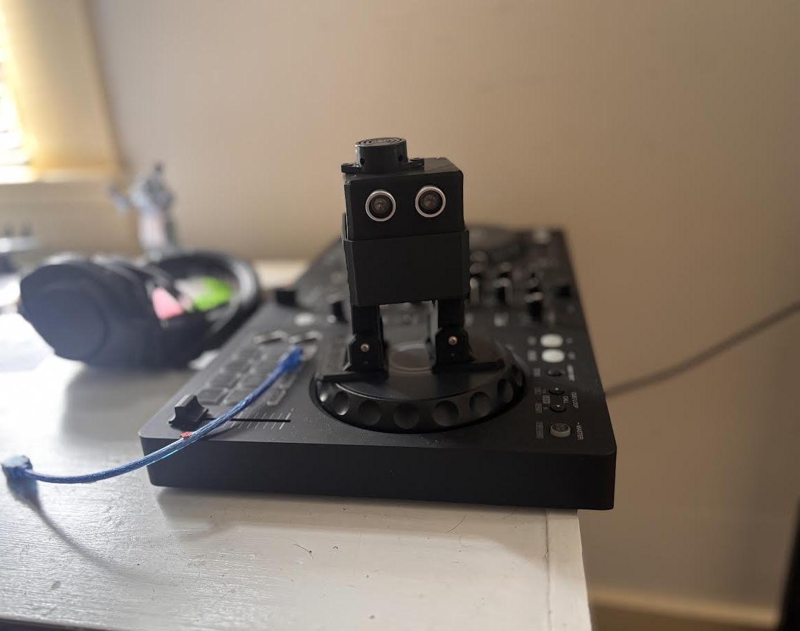 Otto the Dancing Robot : 9 Steps - Instructables