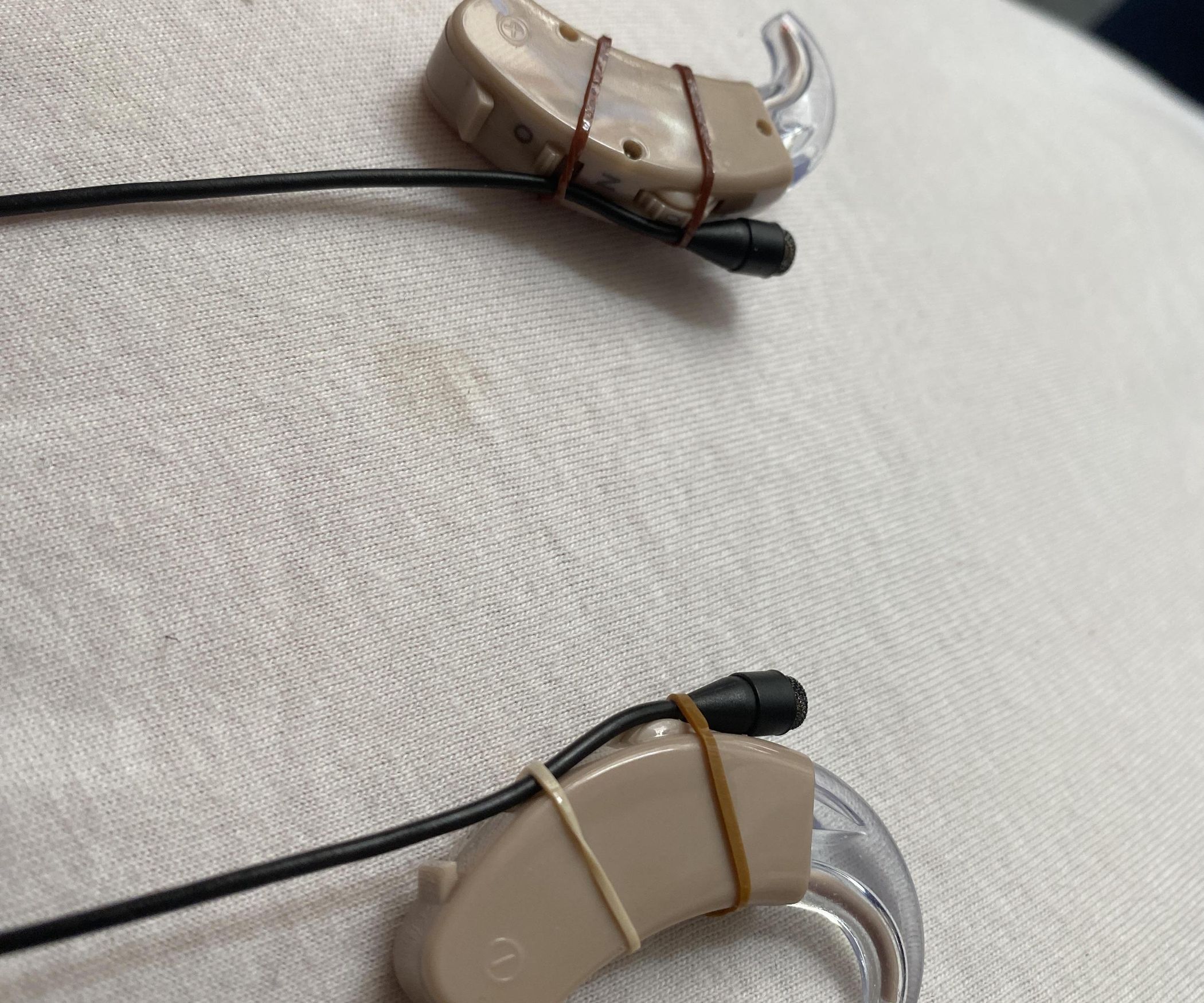 DIY Stereo Binaural Microphone Mount Using Hearing Aid Shells (DPA 4060 ...