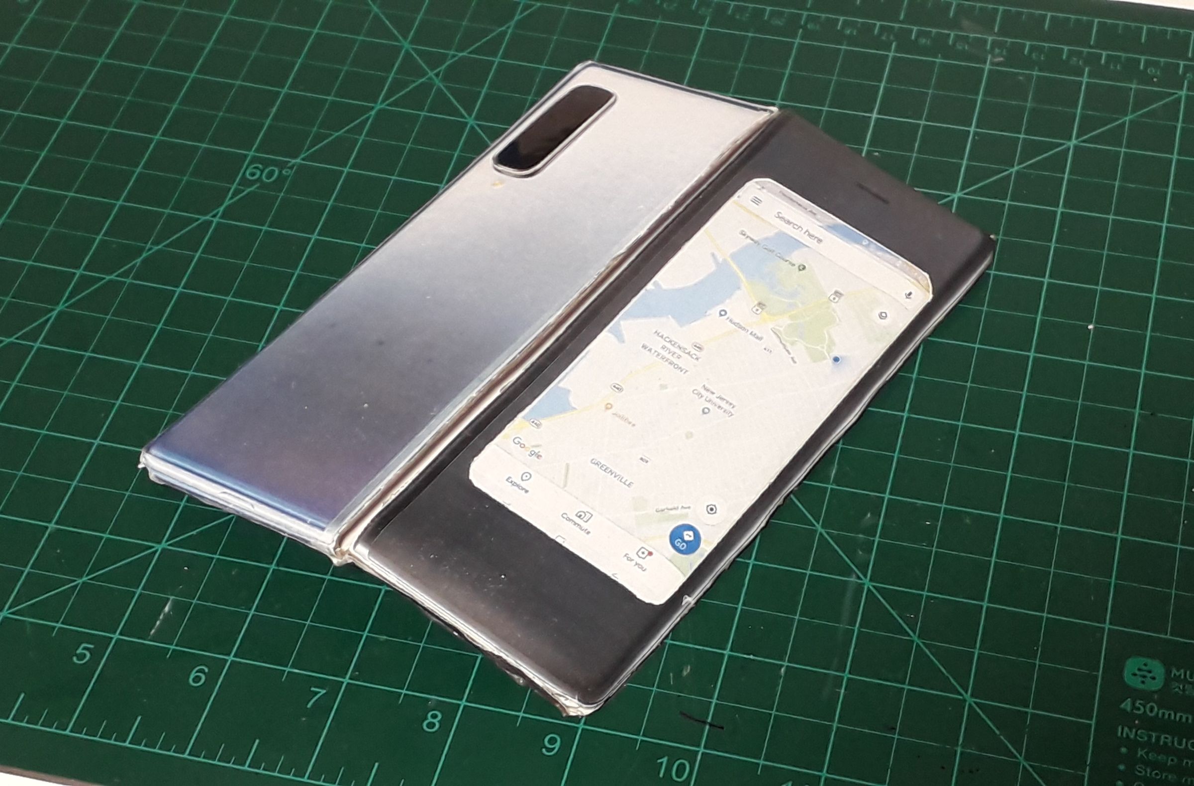 Make Your Own Samsung Galaxy Fold! : 10 Steps - Instructables
