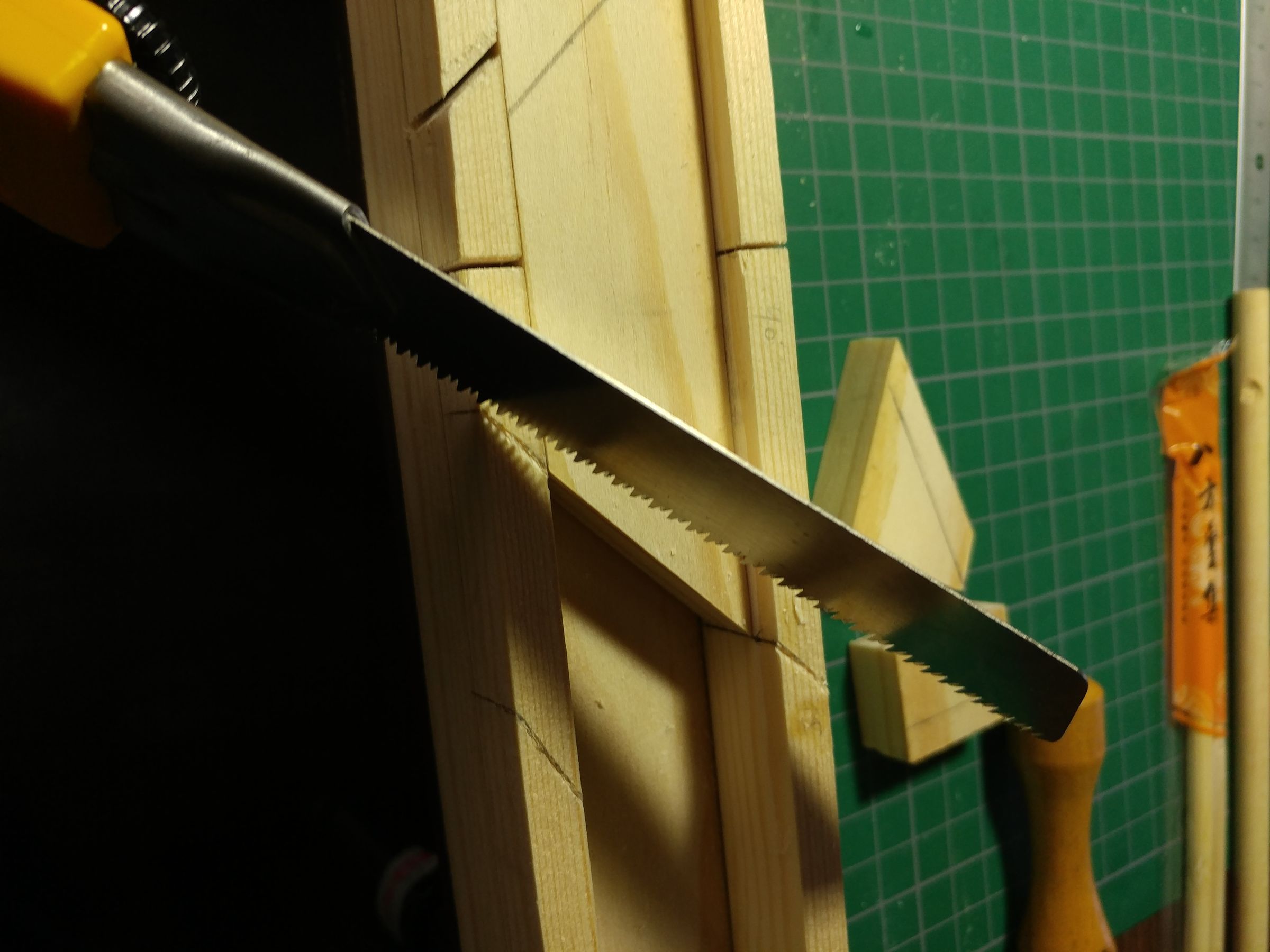 Mini Miter Box : 5 Steps (with Pictures) - Instructables