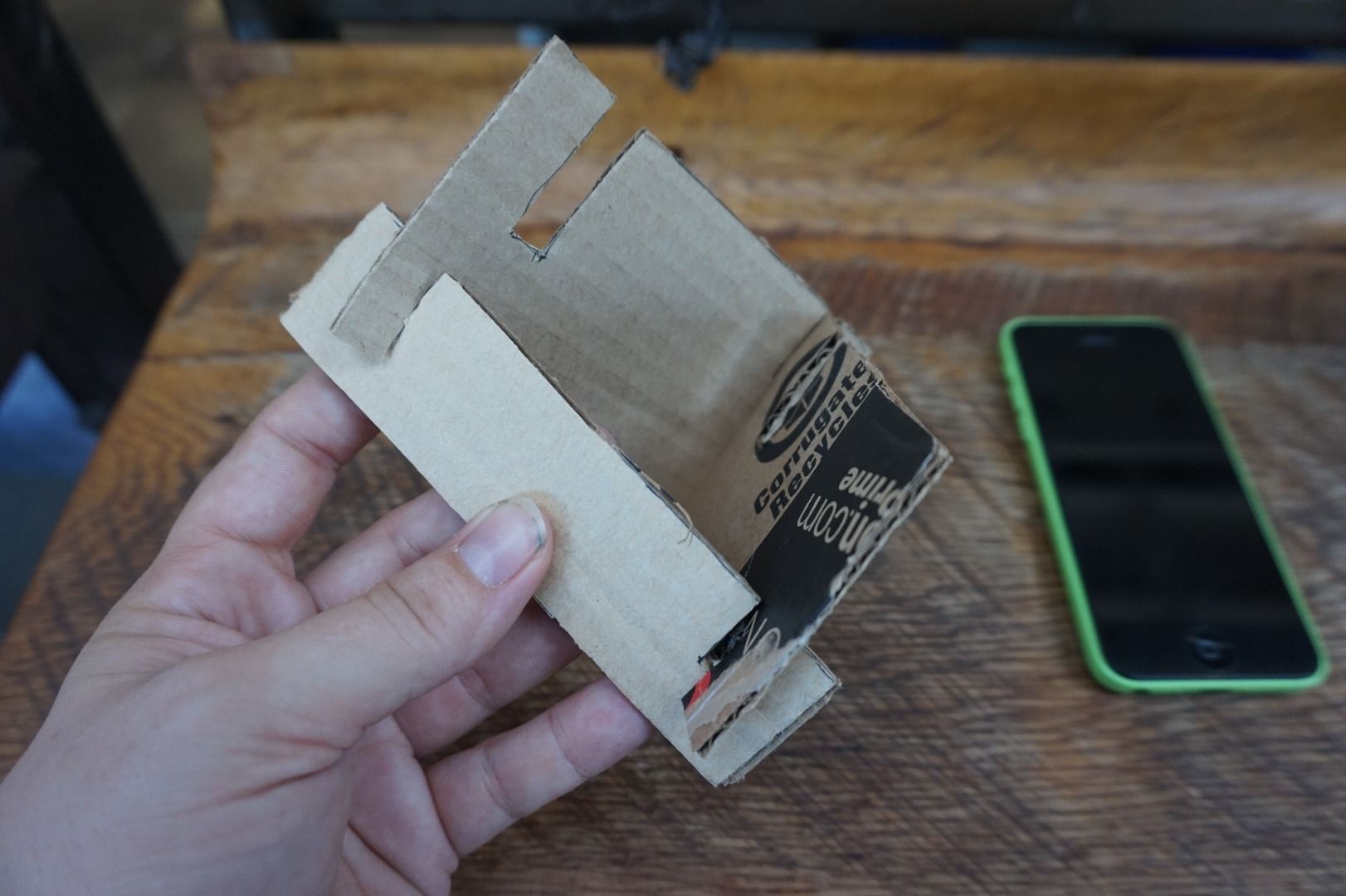 Quick and Cheap IPhone Stand for Stop Motion : 5 Steps - Instructables