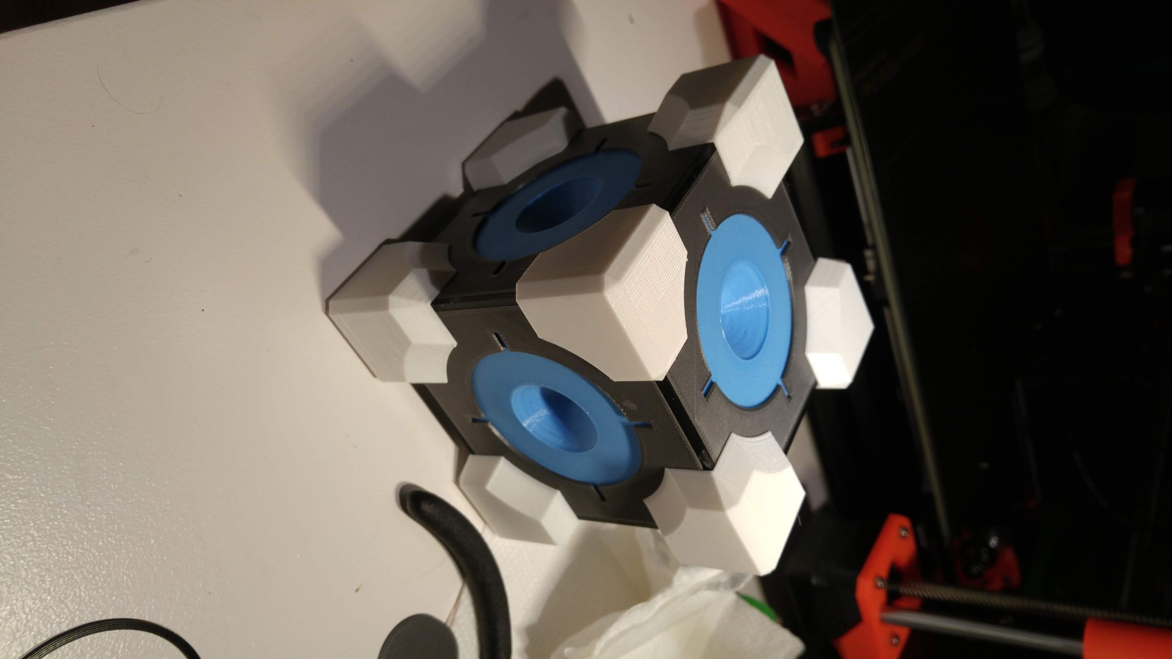 Portal Cube : 7 Steps (with Pictures) - Instructables