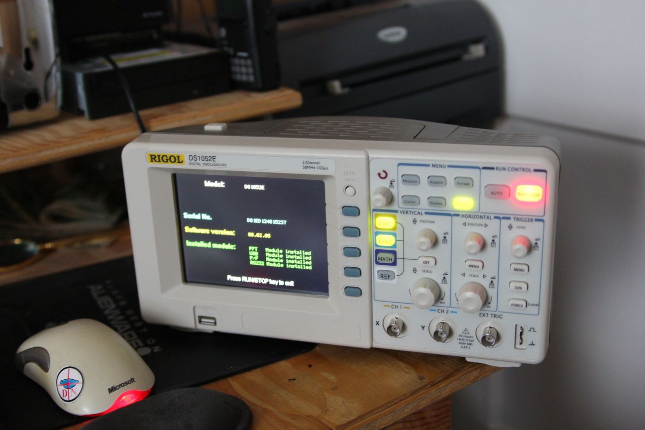 Hacking The Rigol Ds1052e Oscilloscope With Linux 12 Steps With 6065