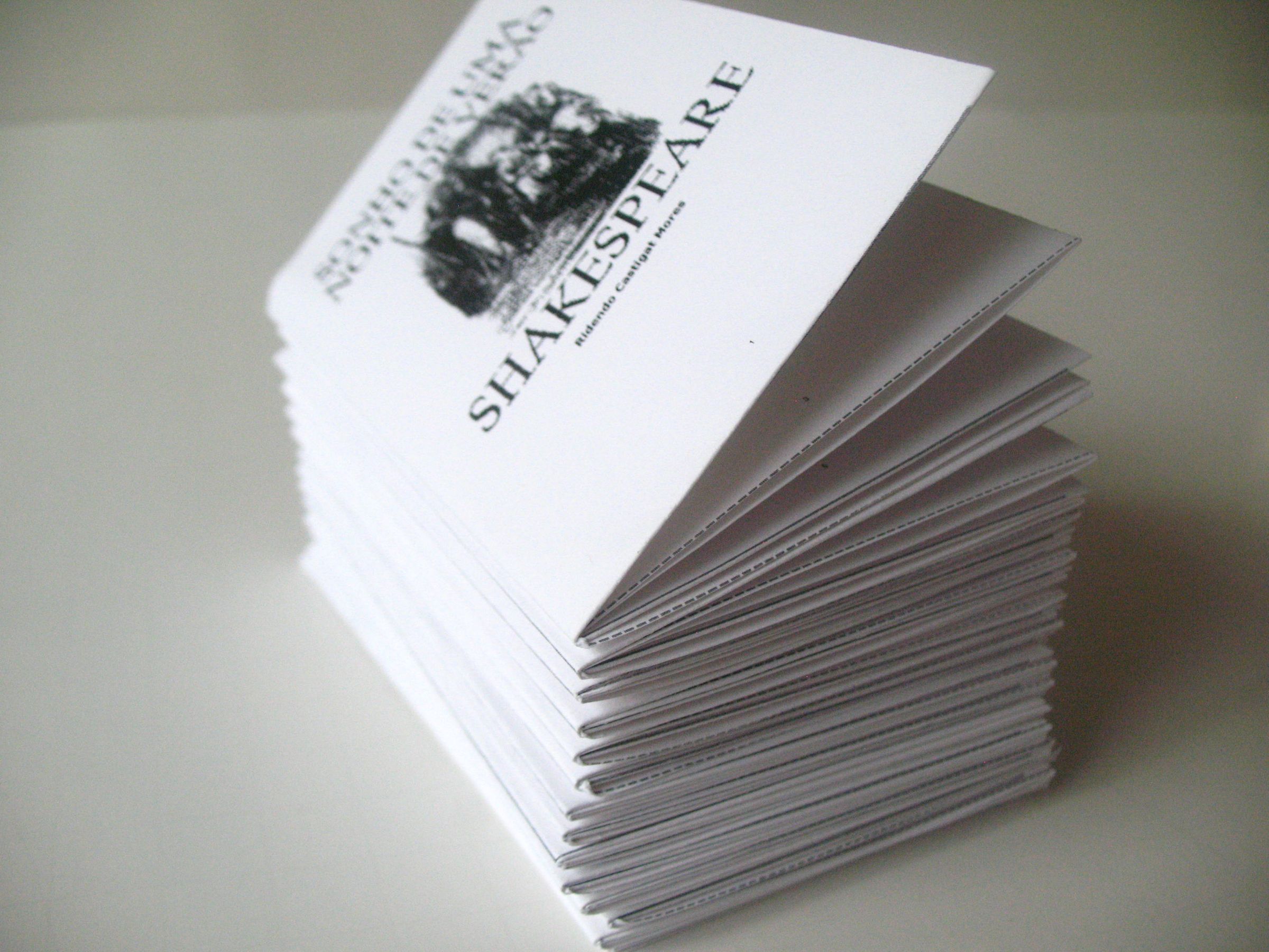 How to Make a PocketMod Book - 50+ Pages : 17 Steps - Instructables