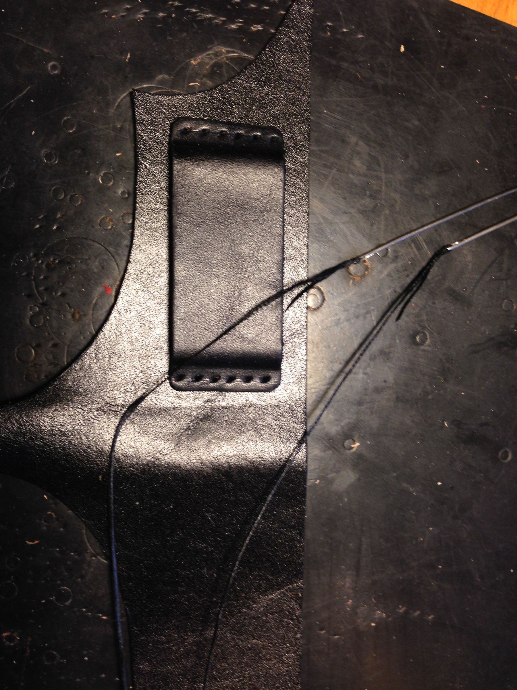 How to Make a Batman Utility Belt : 7 Steps (with Pictures) - Instructables