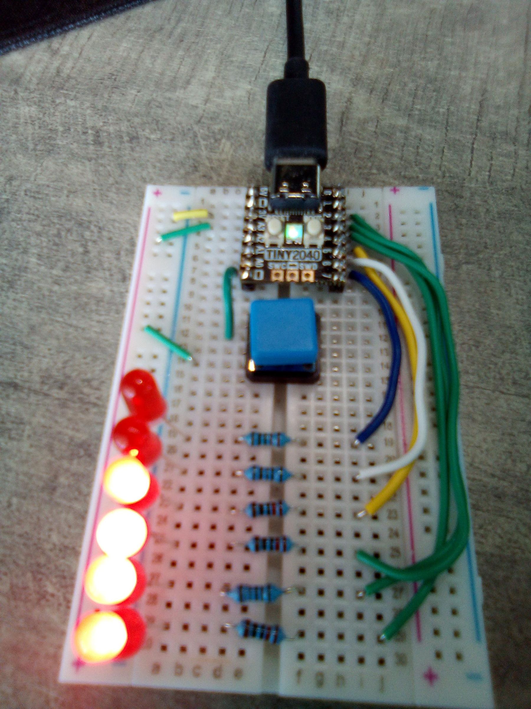 A Simple Raspberry Pi Tiny2040 Dice Project : 4 Steps - Instructables