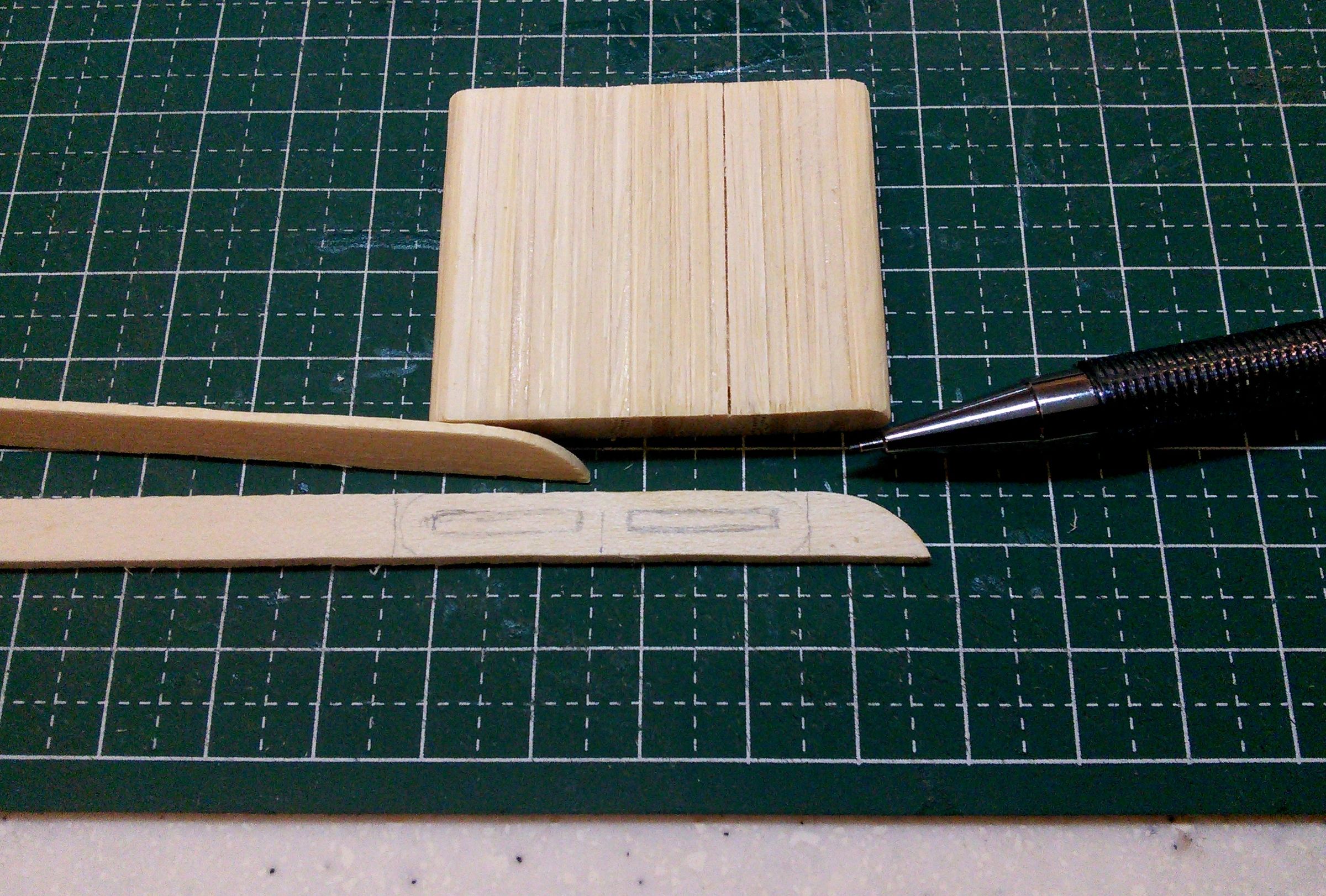 (Not So) Mini Lambda-Class Imperial Shuttle Popsicle Stick Model : 8 ...