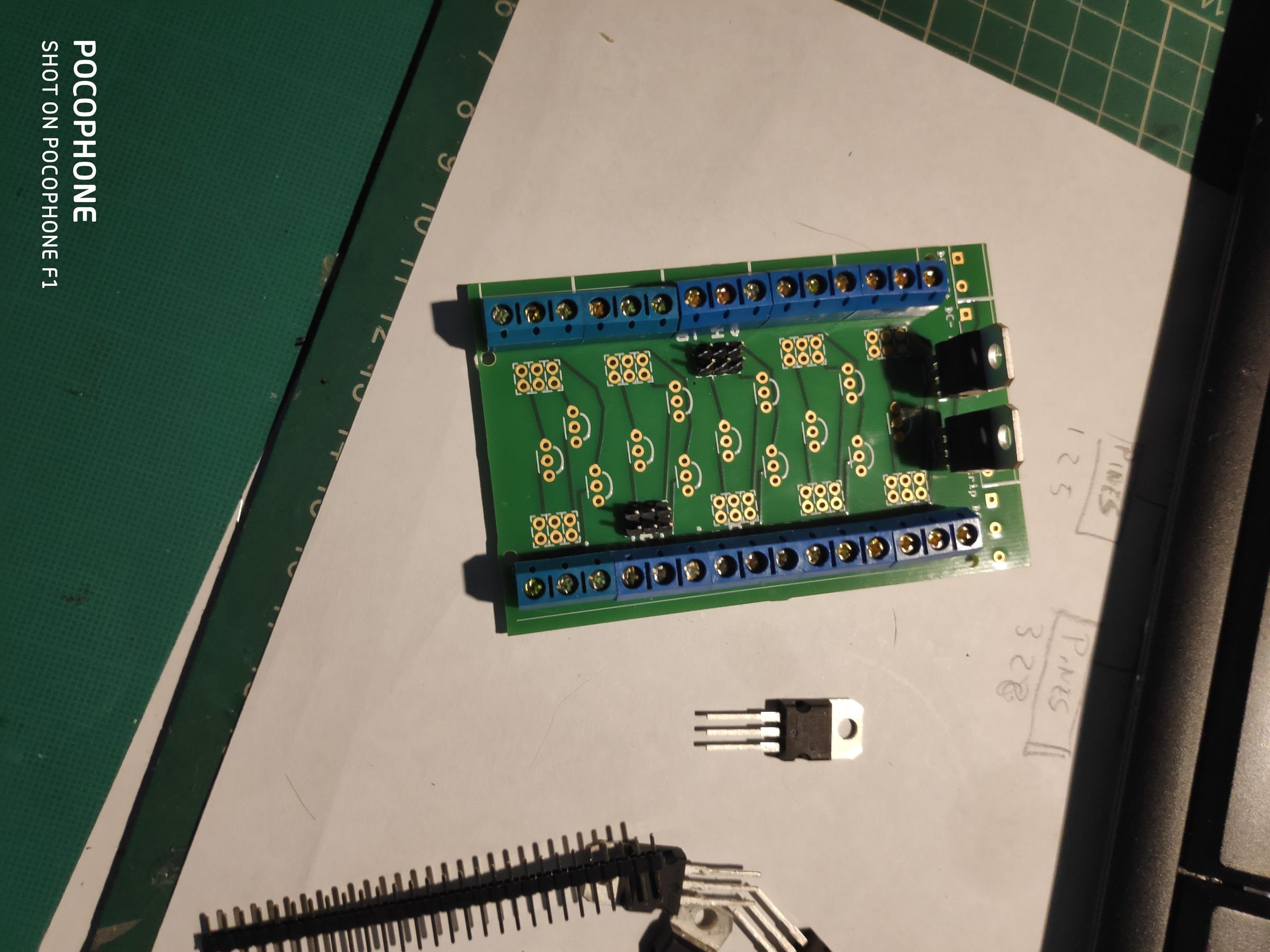 Duxman Lights : 9 Steps - Instructables