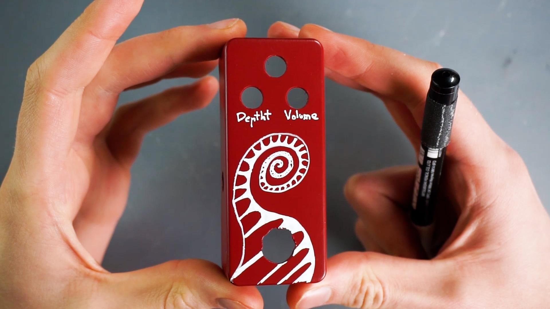 How to Make DIY Guitar Pedals - a Homemade Fuzz Effect : 12 Steps (with ...