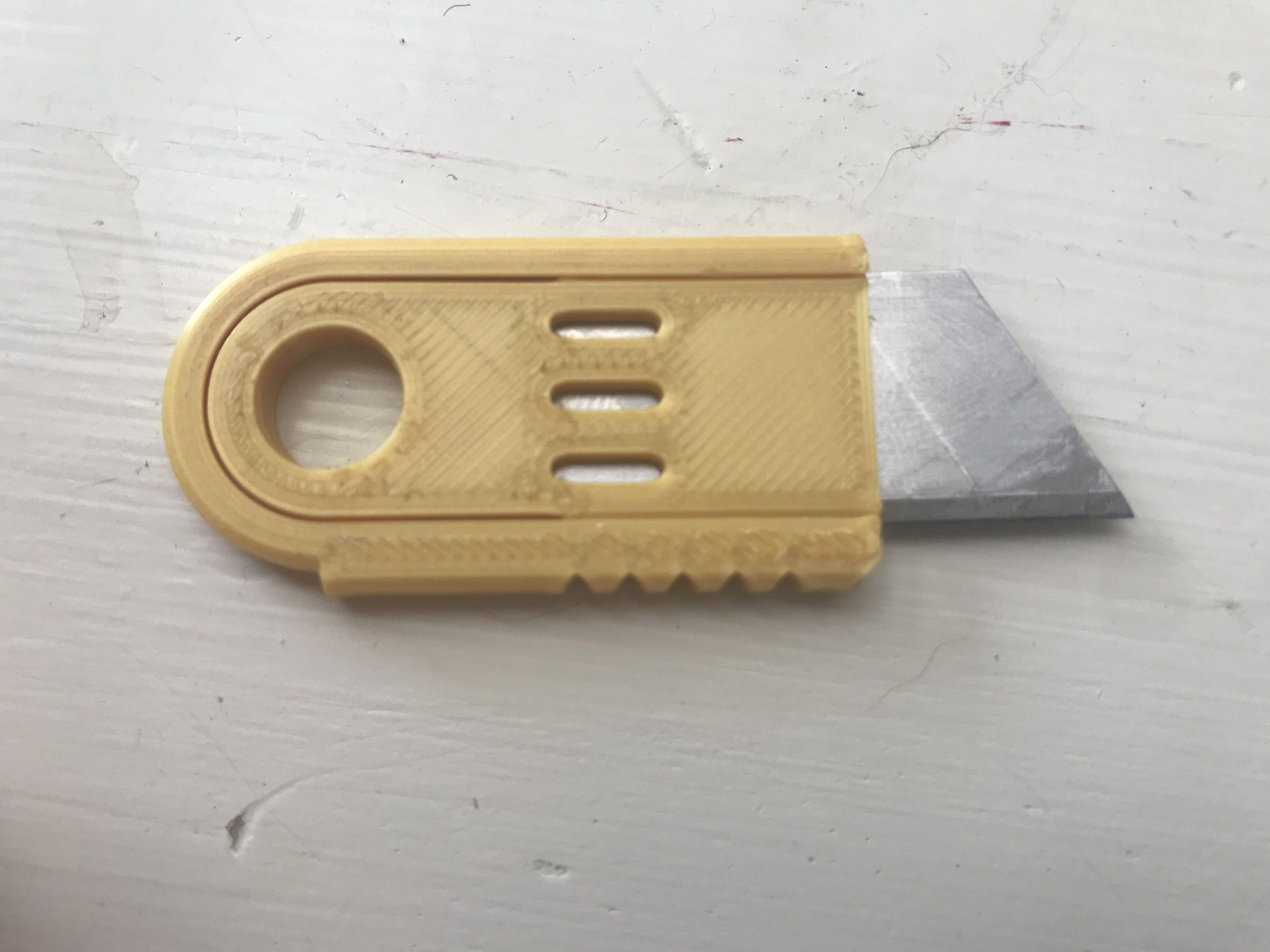 Folding Utility Knife : 3 Steps - Instructables