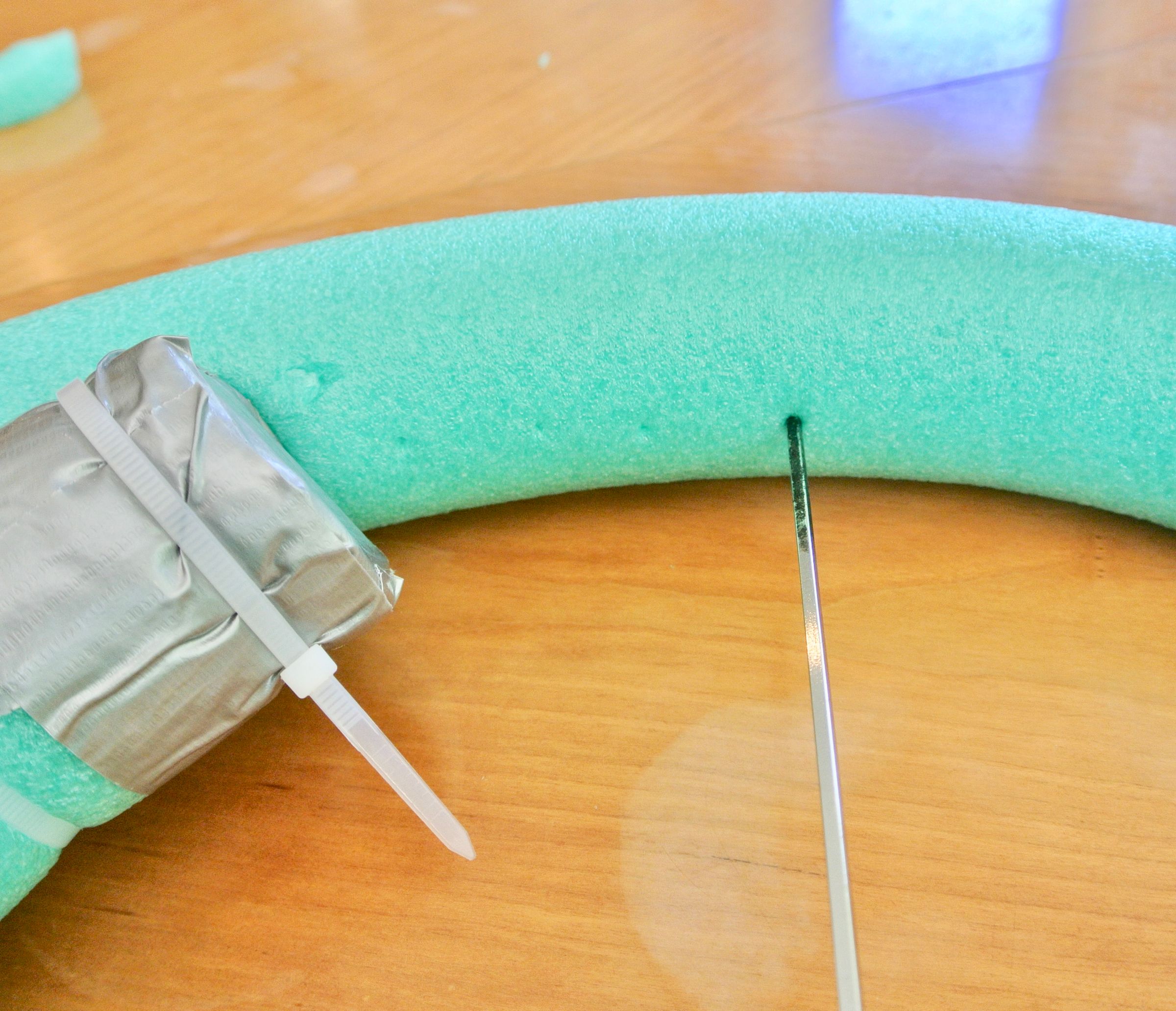 Use a Pool Noodle As a Mini Shower : 5 Steps (with Pictures ...