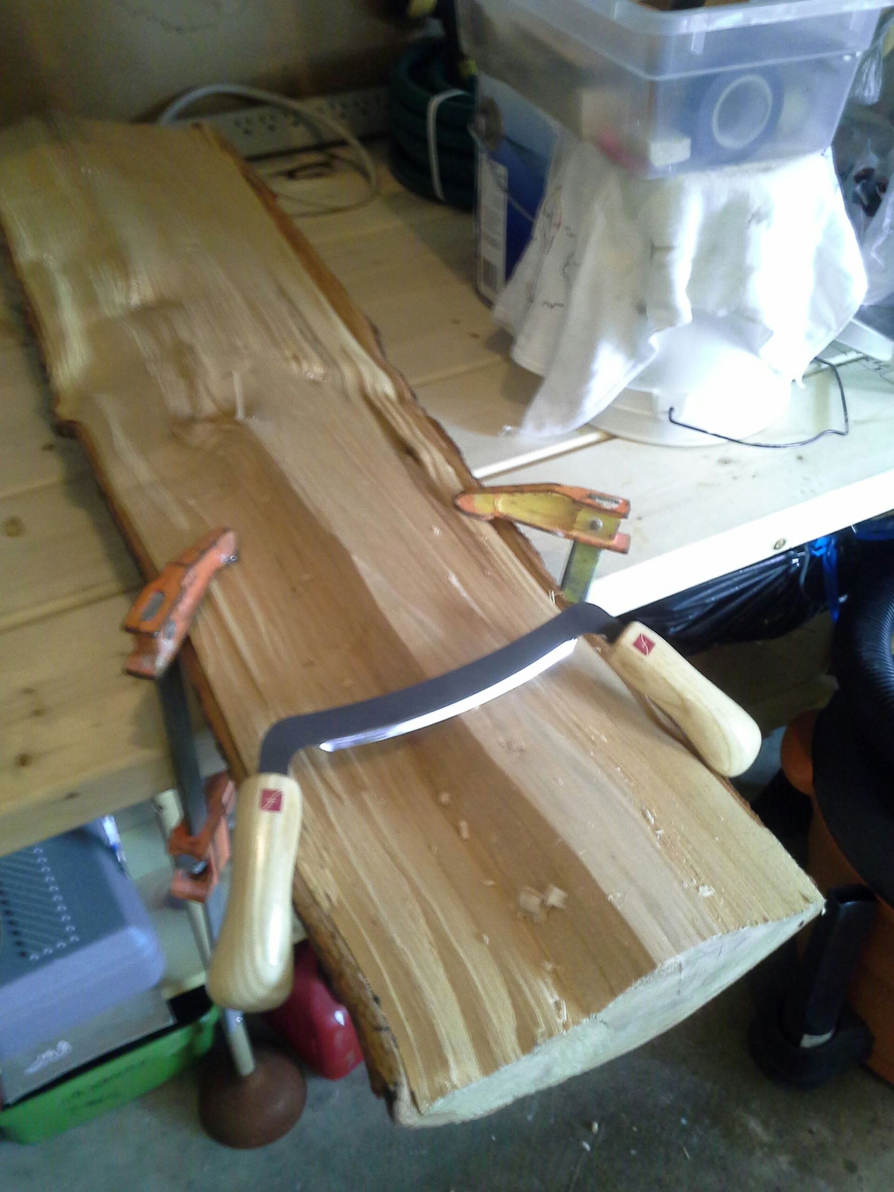 Easy Log Bench : 4 Steps - Instructables