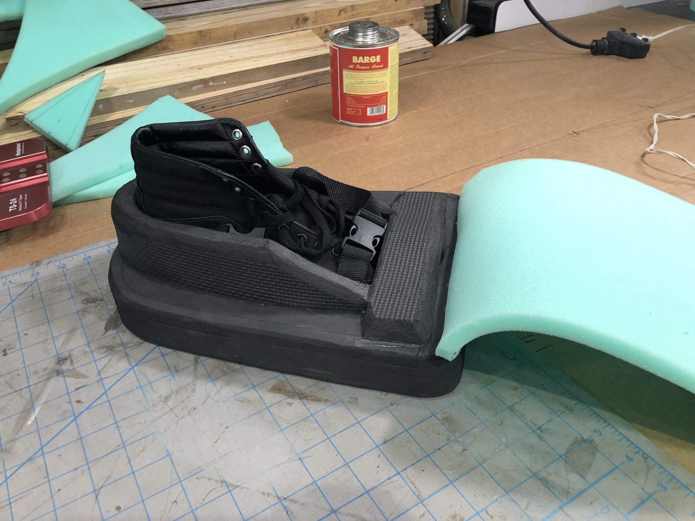 Cookie Monster - Costume : 33 Steps (with Pictures) - Instructables